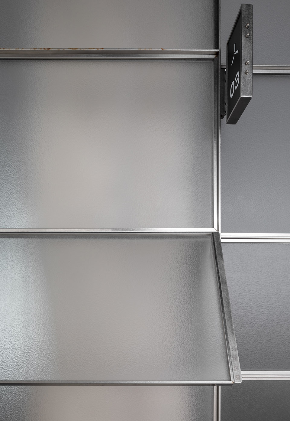 ZMAN OFFICE of Shanghai by ZMAN - 谷德设计网