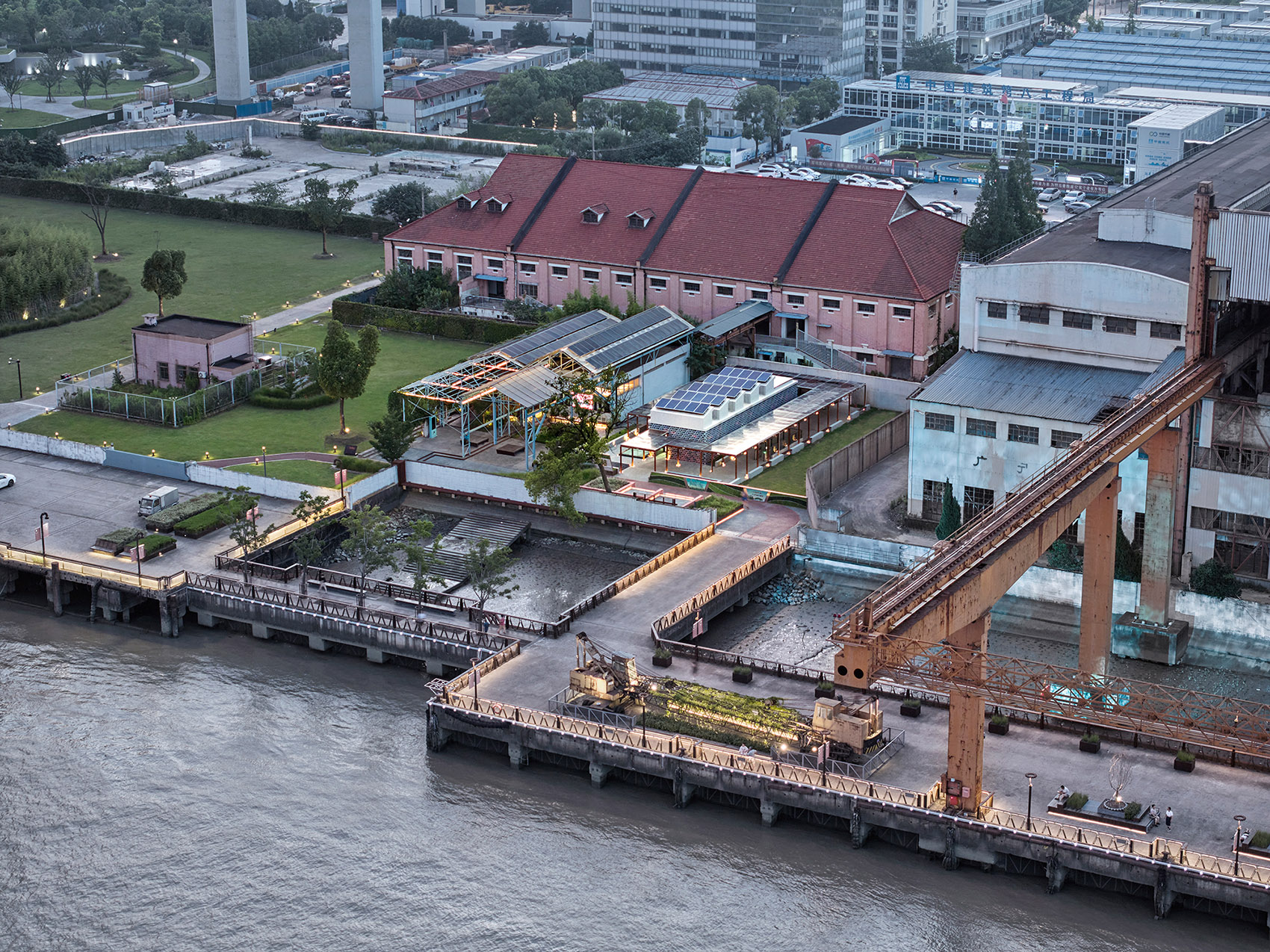 Huangpu River Yangpu Bridge Water Quality Automatic Monitoring Station Renovation by ATELIER L+ ...