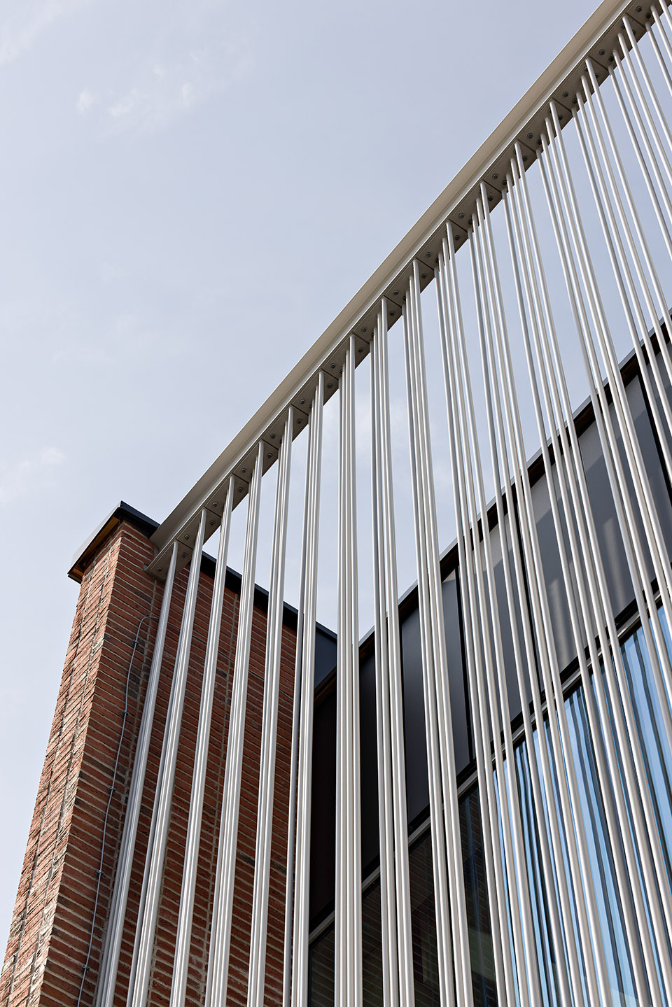 Vuosaari Heat Pump Building by Virkkunen & Co Architects Ltd - 谷德设计网