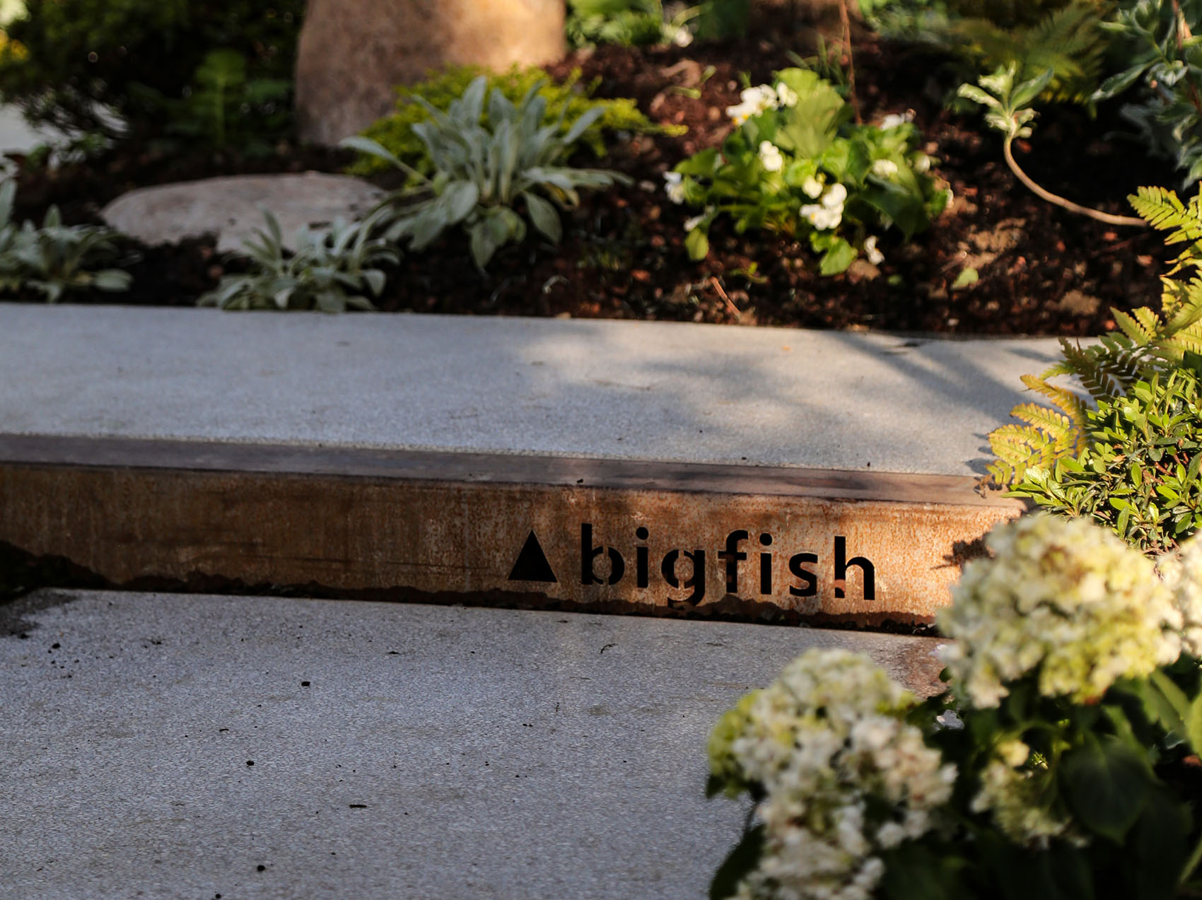 Big Fish Studio Office by Big Fish Studio - 谷德设计网