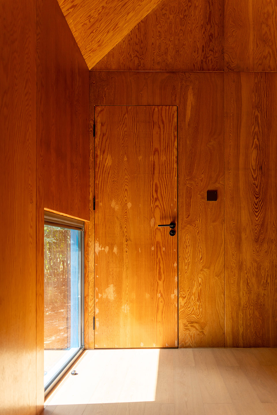 [Wild Home #110#] – The Artist’s Cabin, China by Wiki World & Advanced ...