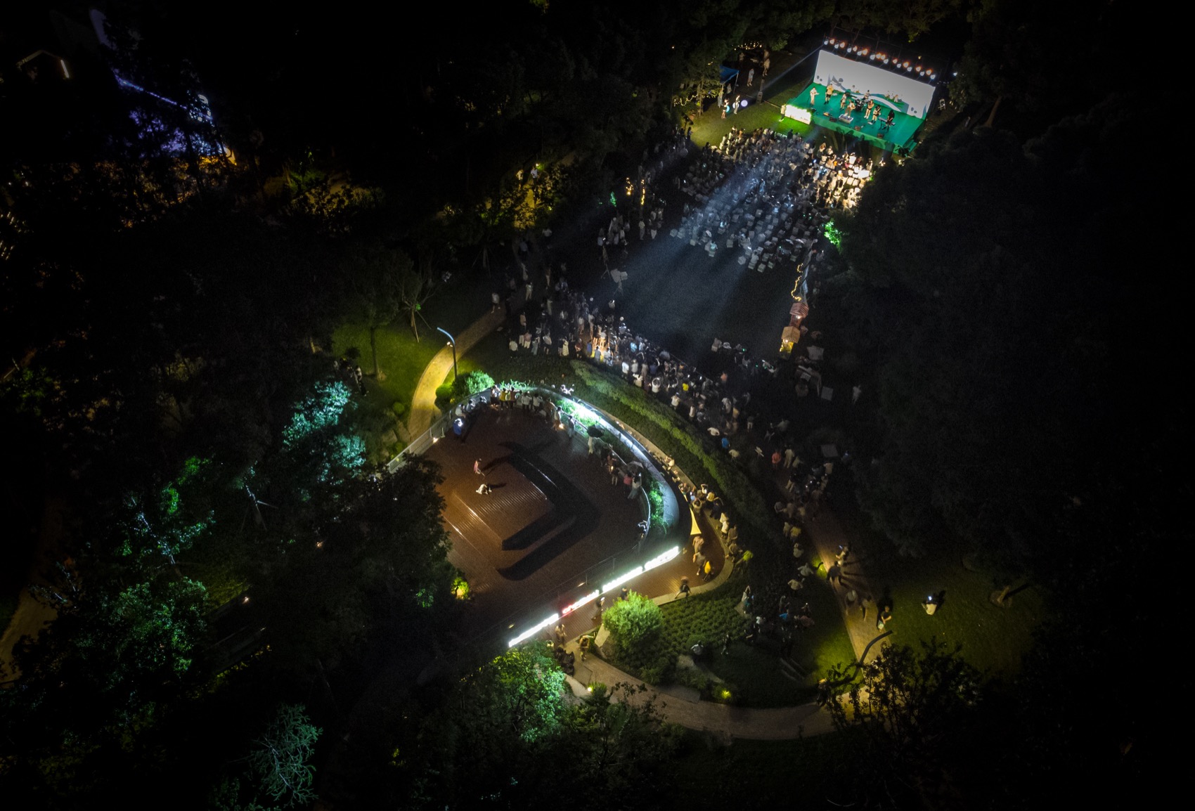 Shanghai Zhongxing Park by Ager Group Inc. + - 谷德设计网