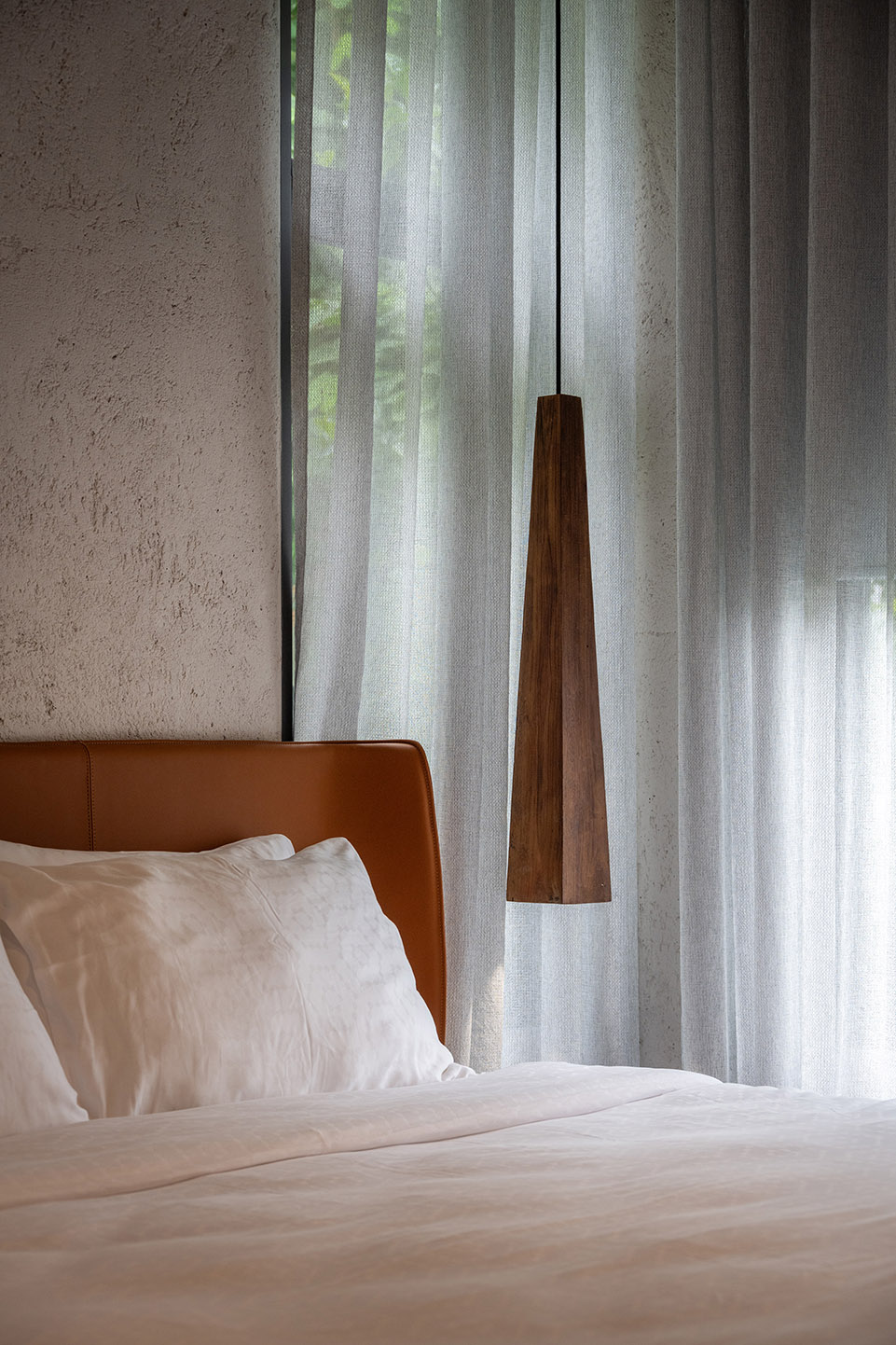 Baan Dam by Housescape Design Lab - 谷德设计网