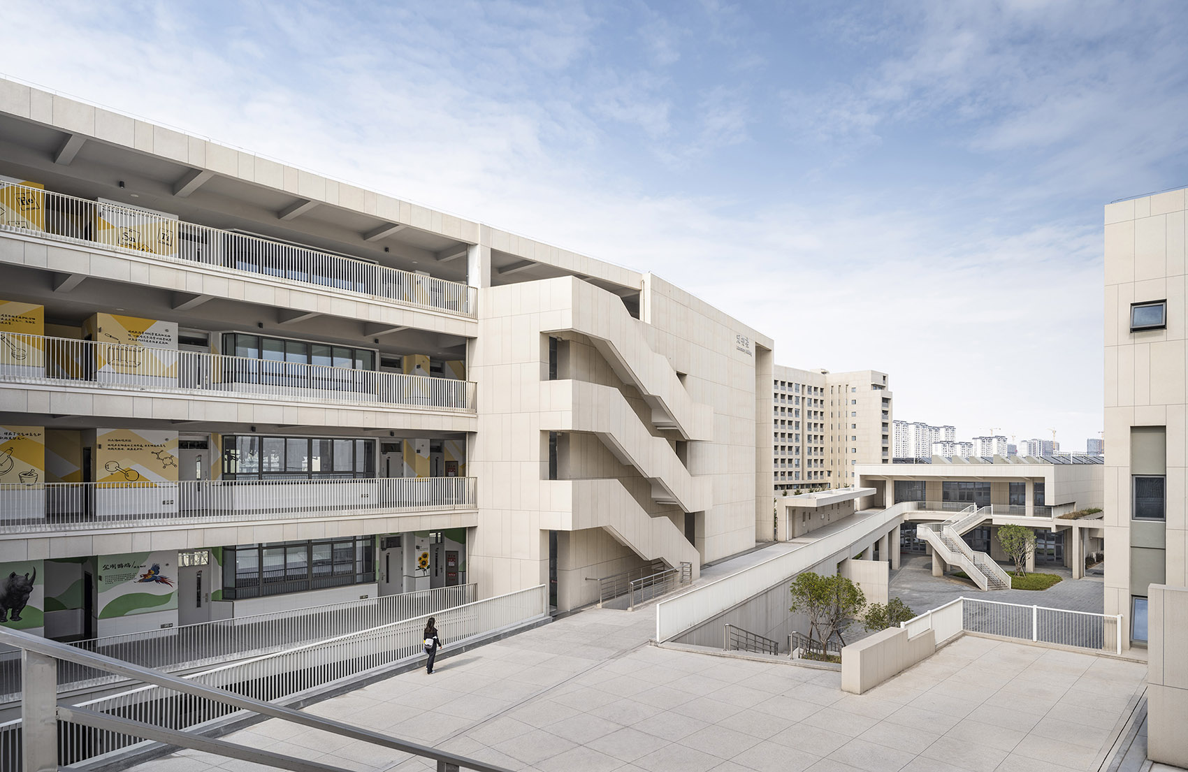New campus of Jiangsu Jingjiang Senior High School by Rong Zhaohui ...