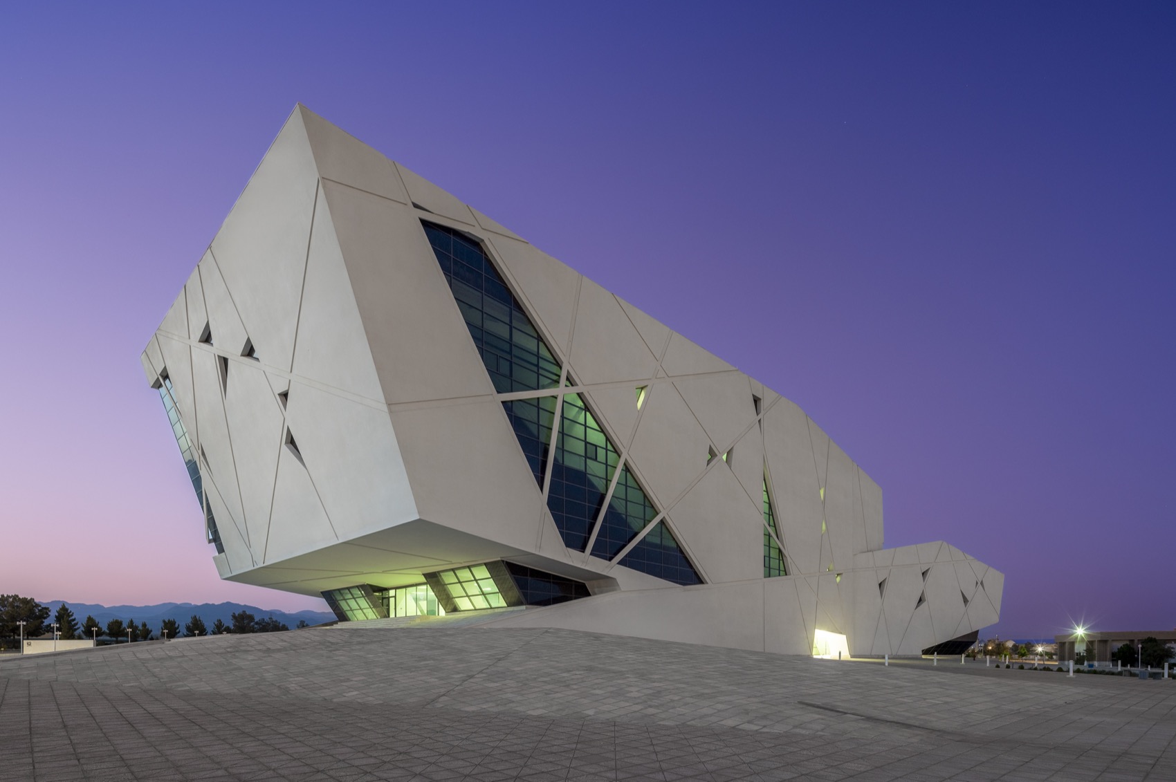 University of Semnan Auditorium and Library by New Wave Architecture ...