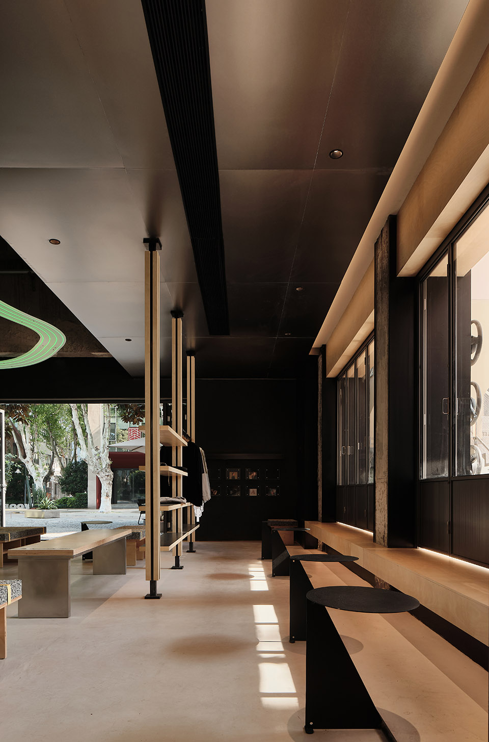 Mazda City Exhibition Hall, China by TURING DESIGN - 谷德设计网