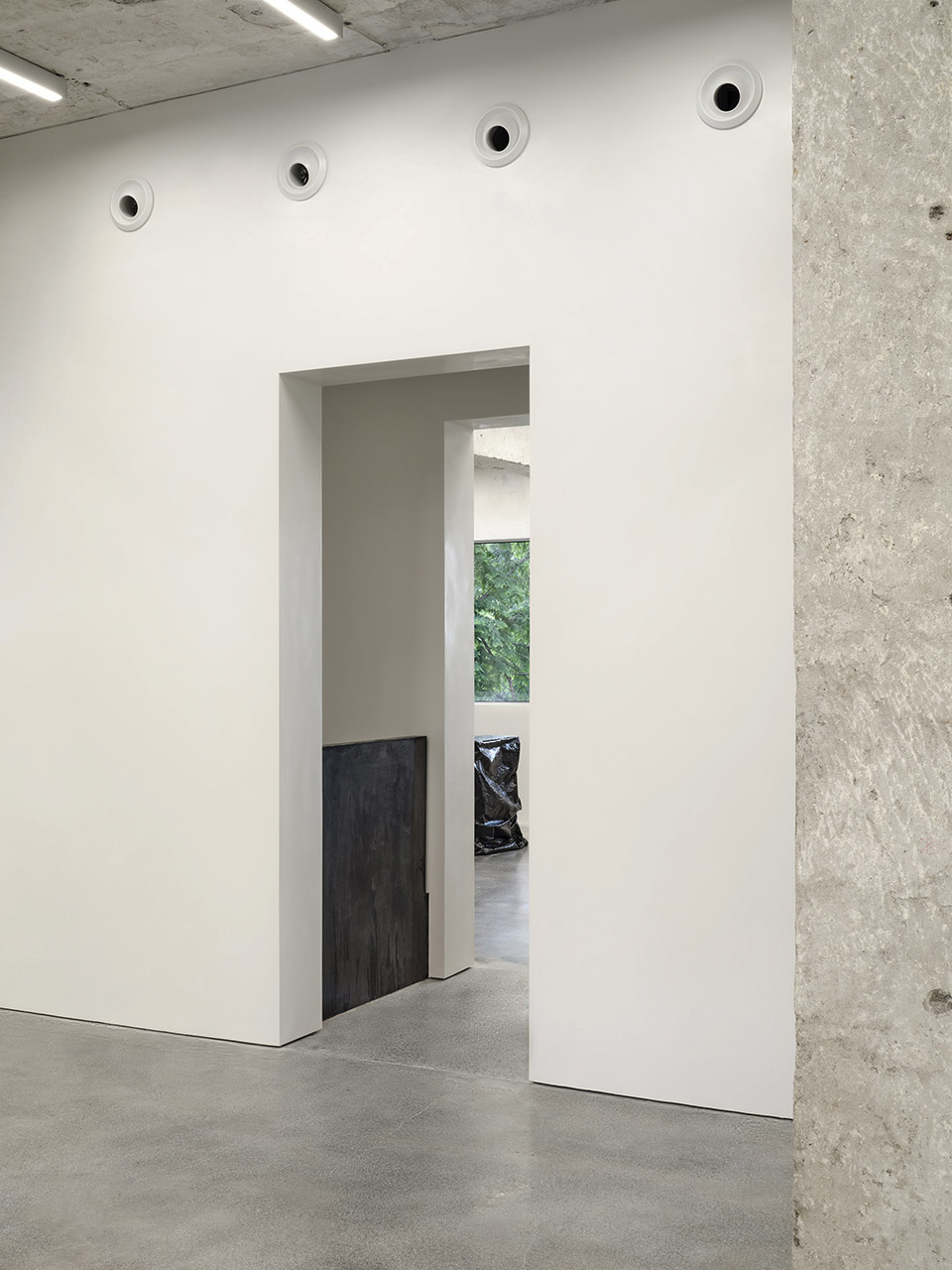 Outsider Store, China by Studio Glume - 谷德设计网