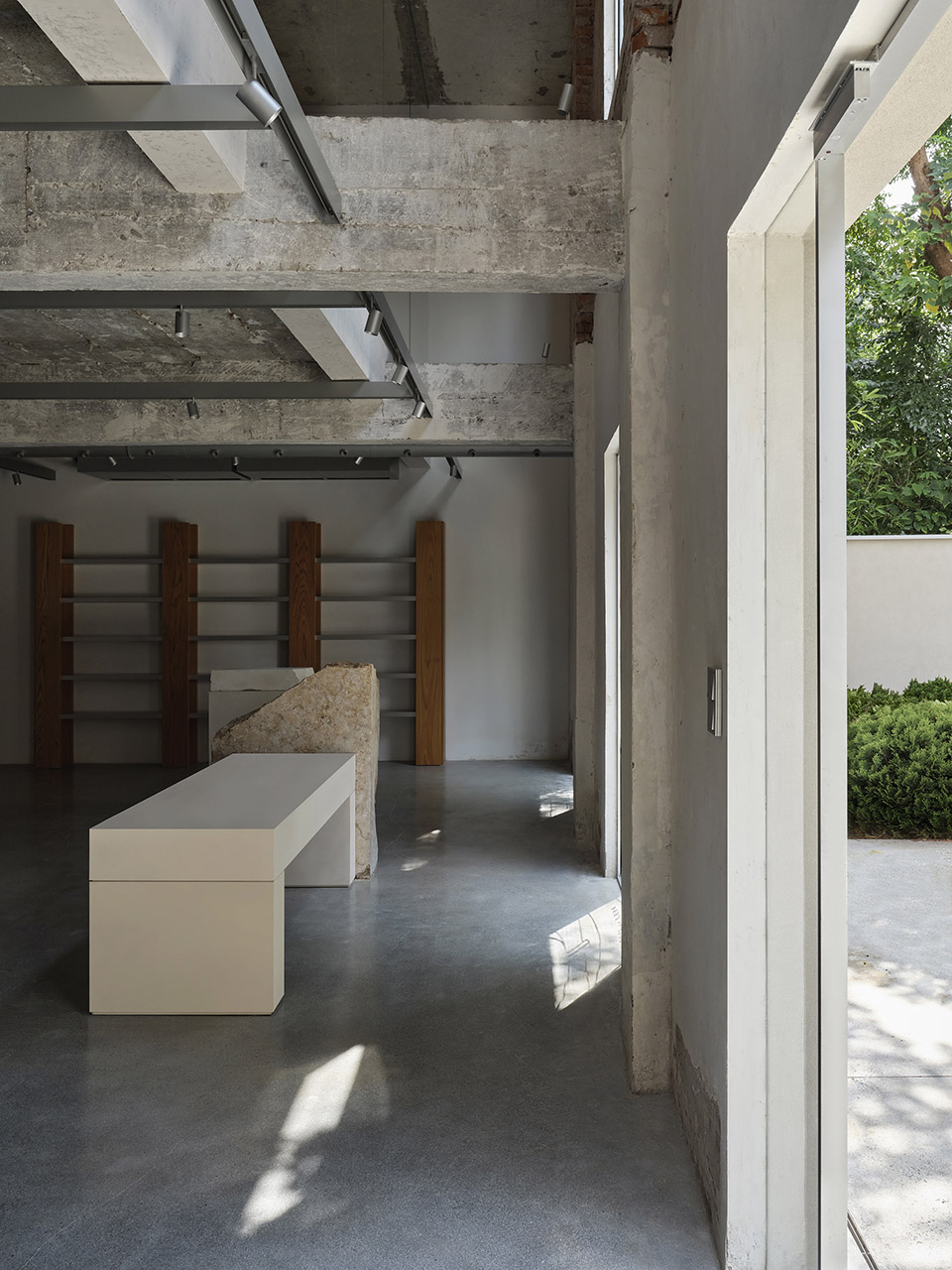 Outsider Store, China by Studio Glume - 谷德设计网