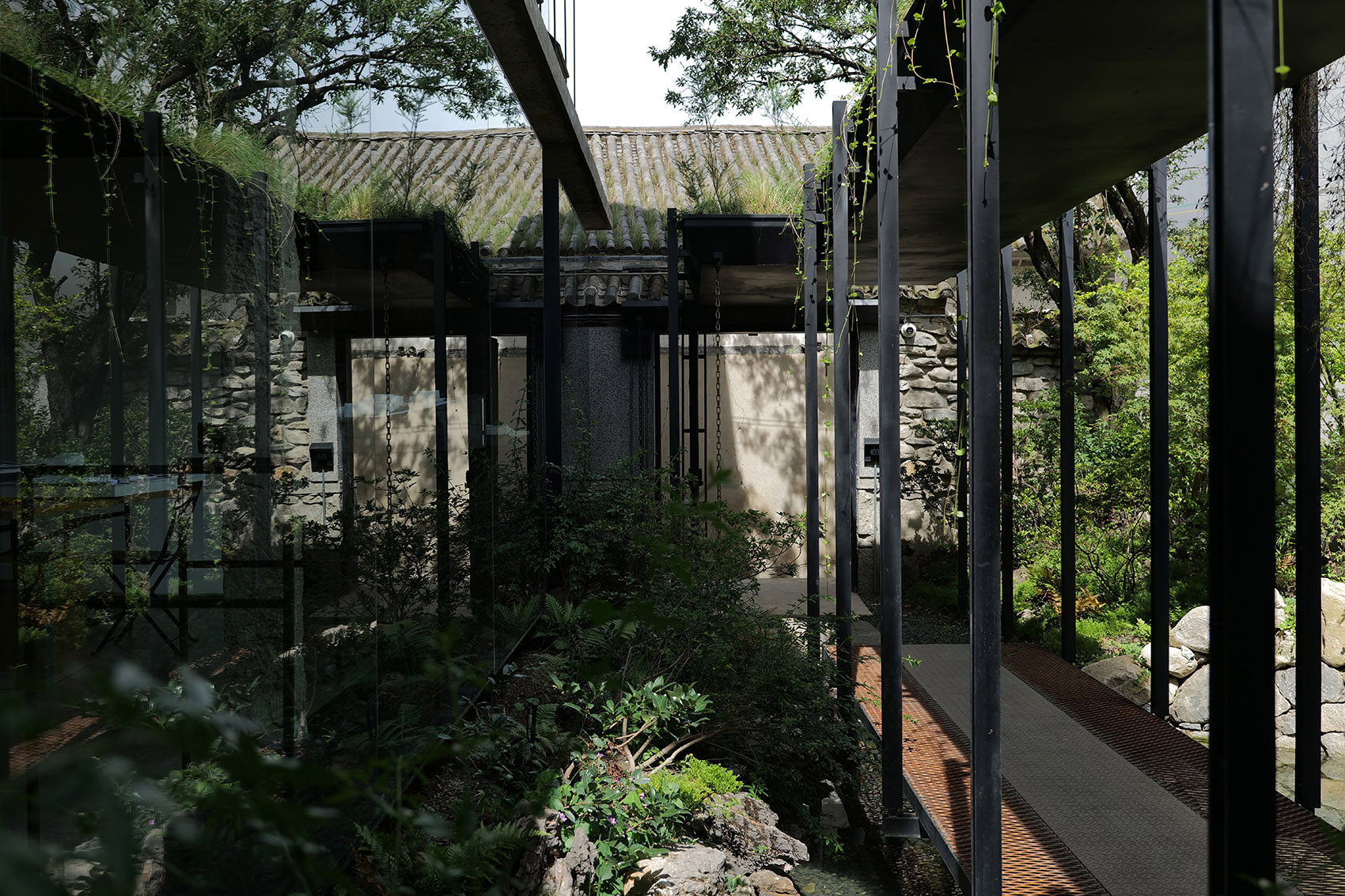 Ruins Cave Garden by ArCONNECT Architects - 谷德设计网