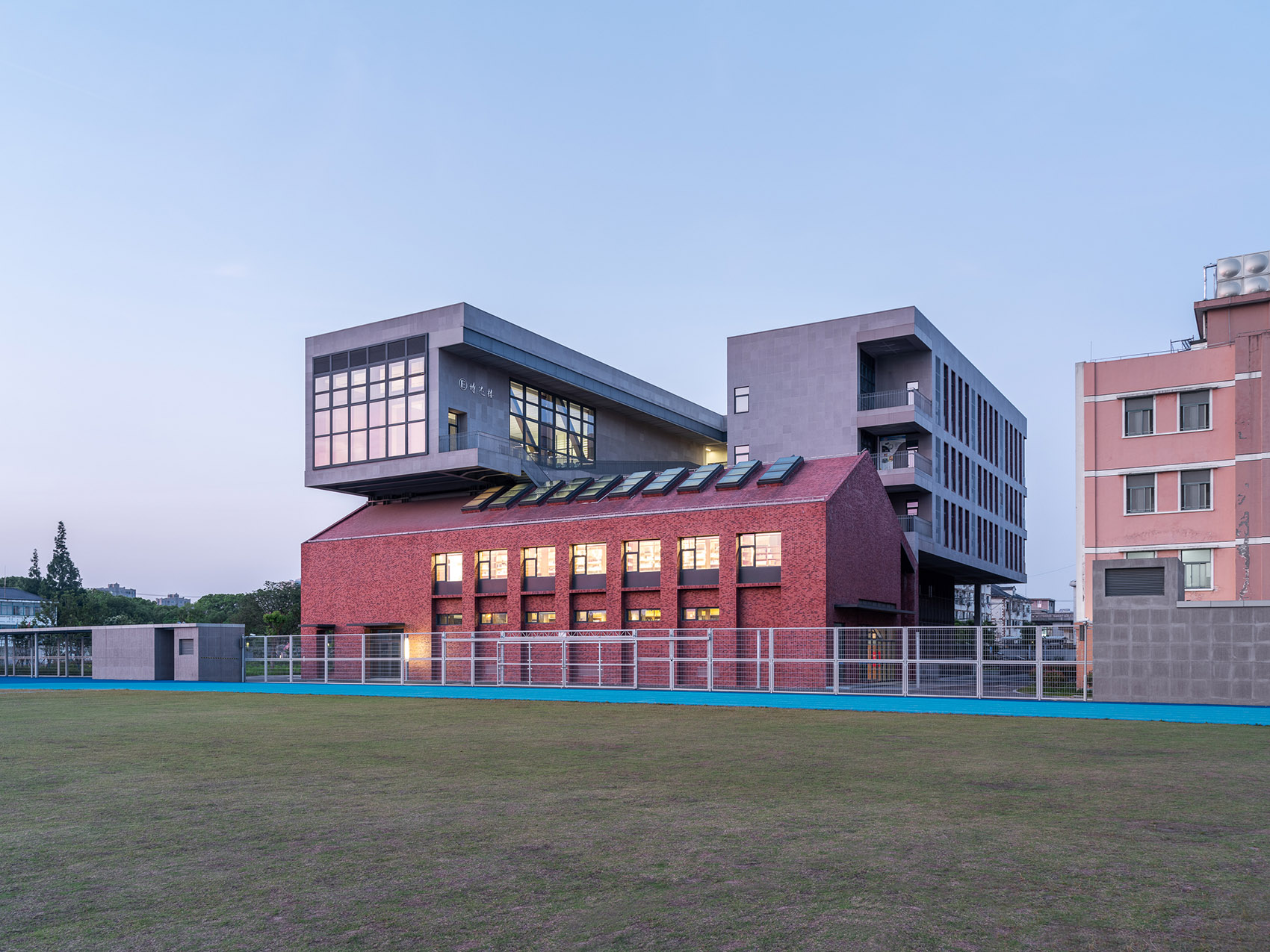 Shanghai Nanqiao Academy Comprehensive Building by NODE Architecture ...