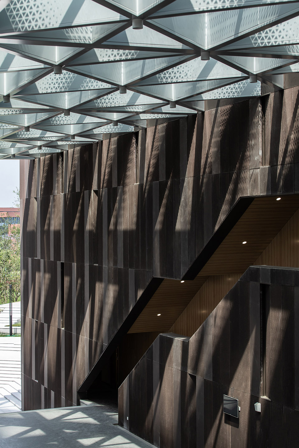 The Service Center and Administrative Center of Chengdu Universiade ...