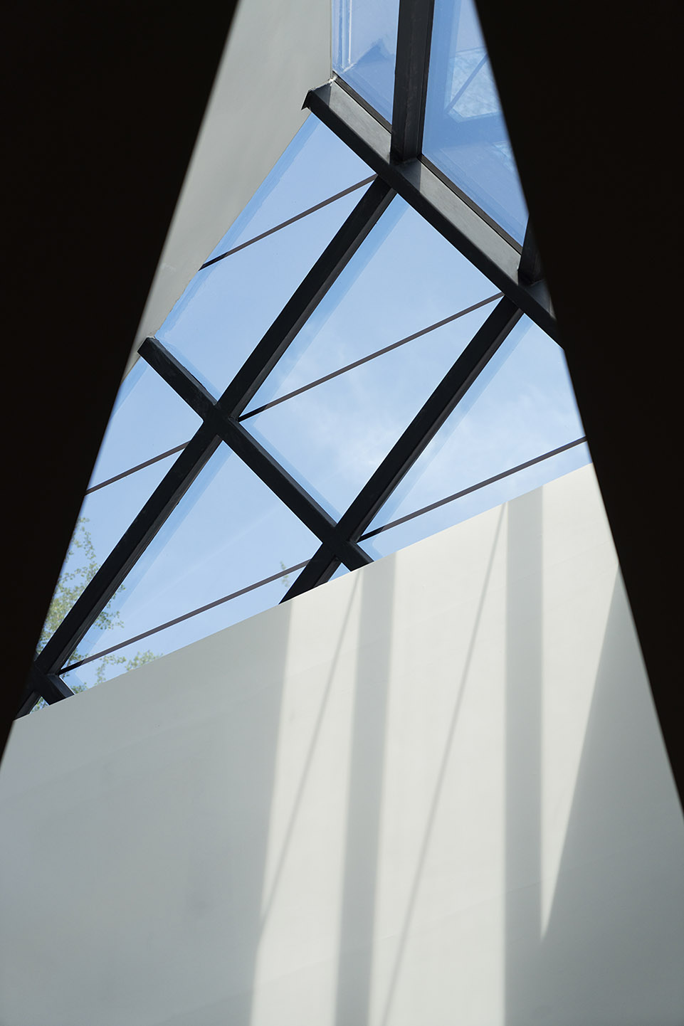 Dong Yi Art Museum by China Southwest Architectural Design and Research ...