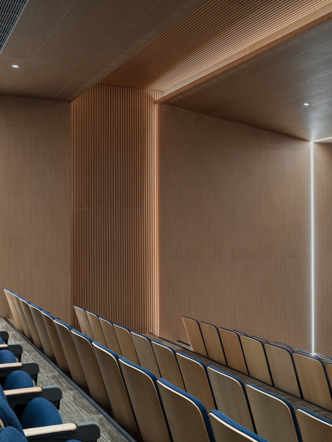 Wuhan BASIS international School Interior Design by WAN JIAN DESIGN - 谷德设计网