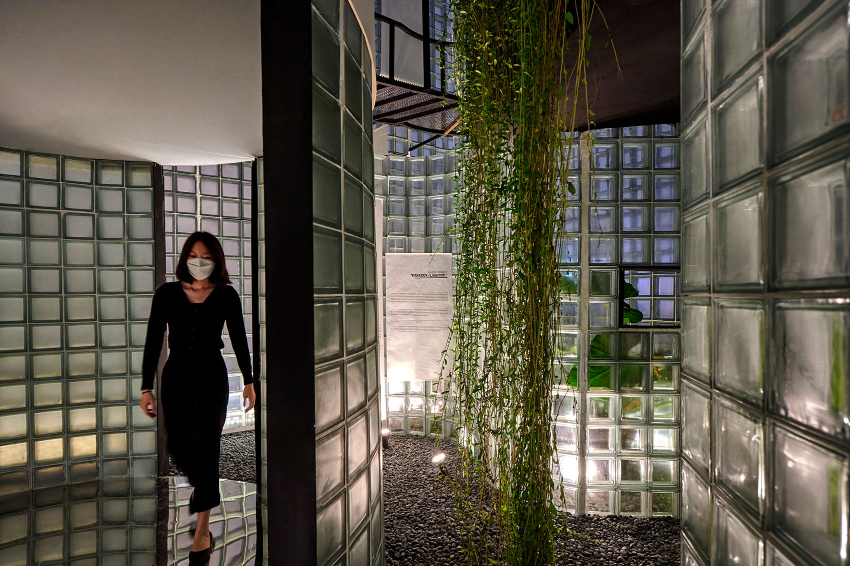 Paradoxical Spatial Installation by RAD+ar - 谷德设计网