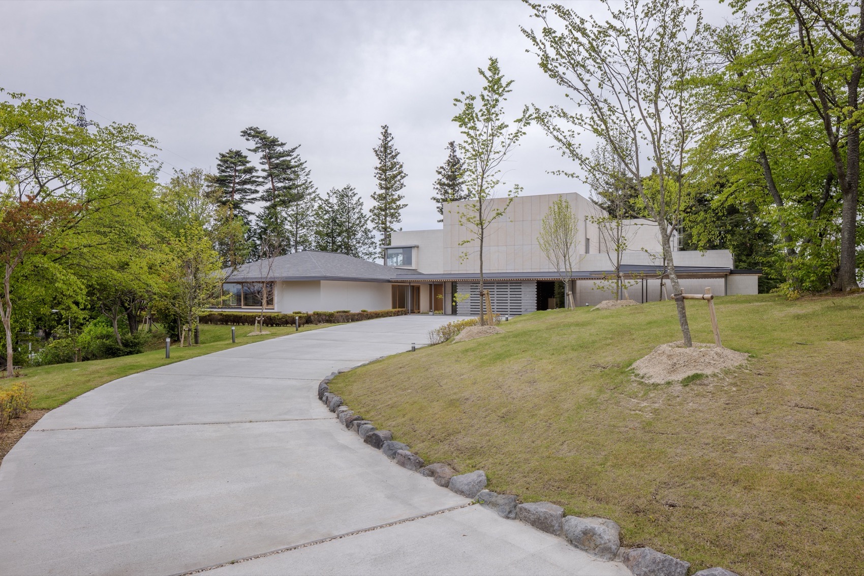 ZENOAQ Headquarters by Masuko ATERIER and + NEW OFFICE - 谷德设计网