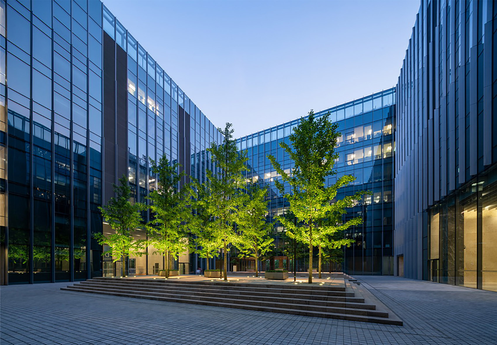 Landscape architecture design of Lei Shing Hong Center, Beijing by R ...