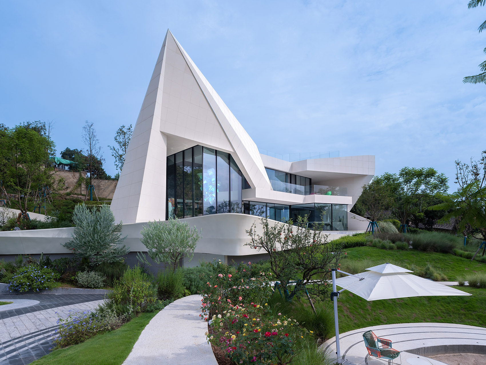 Thousand paper cranes House, China by GrandZ Build Architectural Office ...