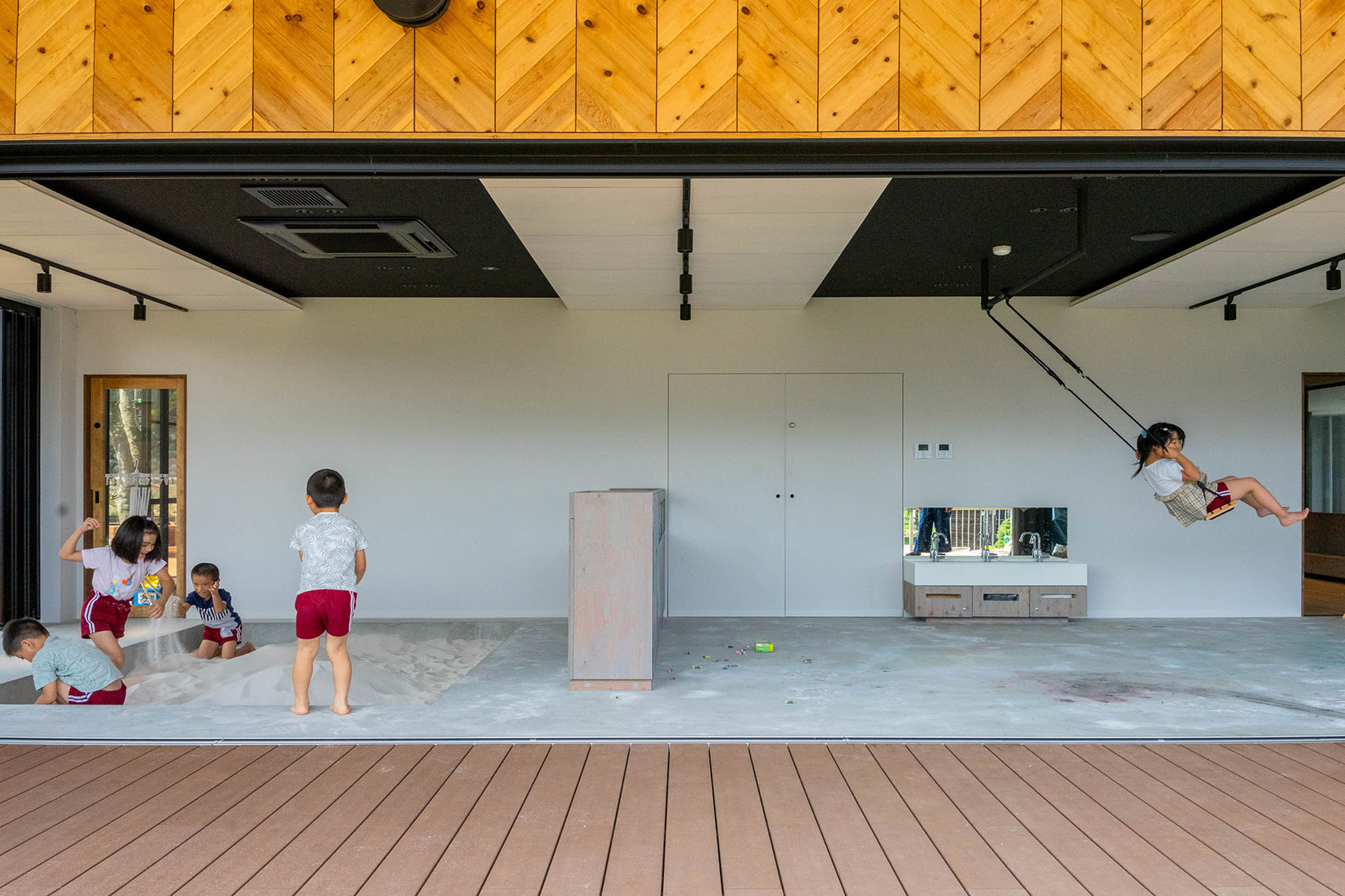ATG Kindergarten and Nursery by HIBINOSEKKEI + Youji no Shiro + KIDS ...