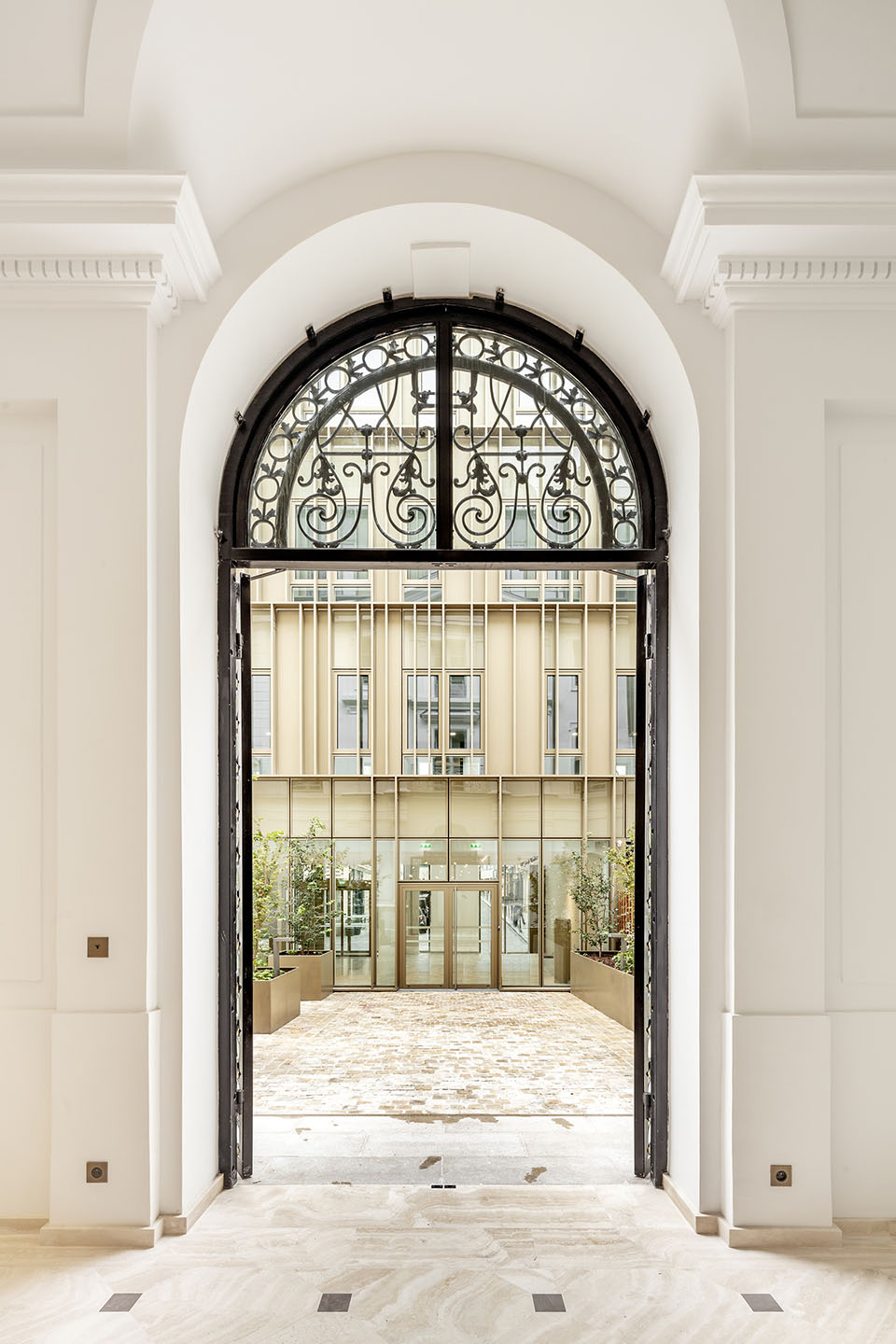 ULTEAM by Arte Charpentier - 谷德设计网