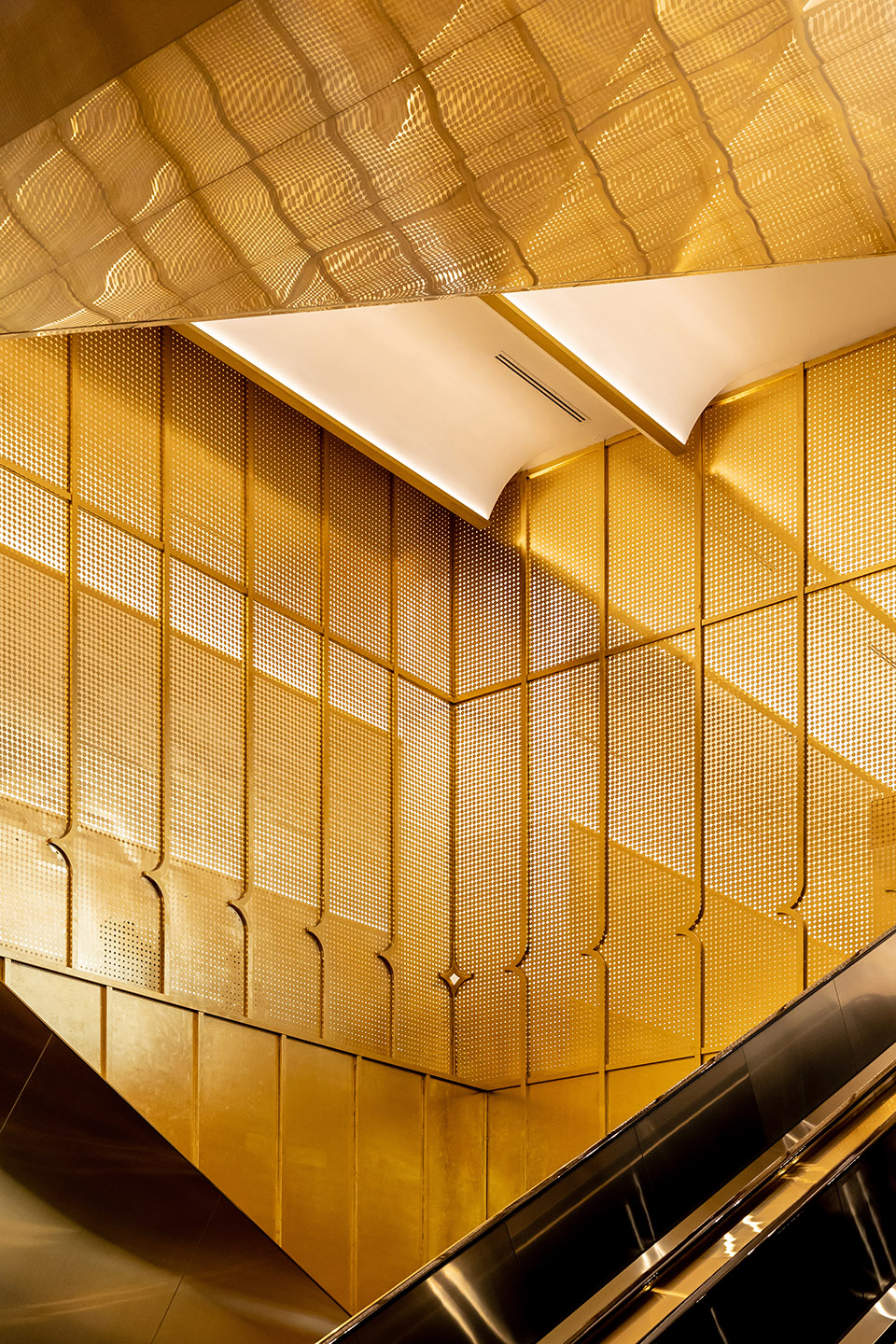 Interior of Queen Sirikit National Convention Centre (QSNCC) by Onion ...