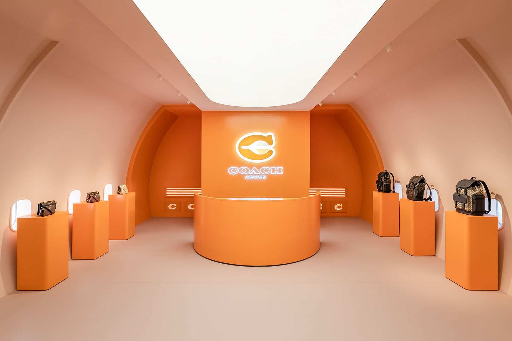 Coach Airways by Spacemen Studio & Coach New York - 谷德设计网