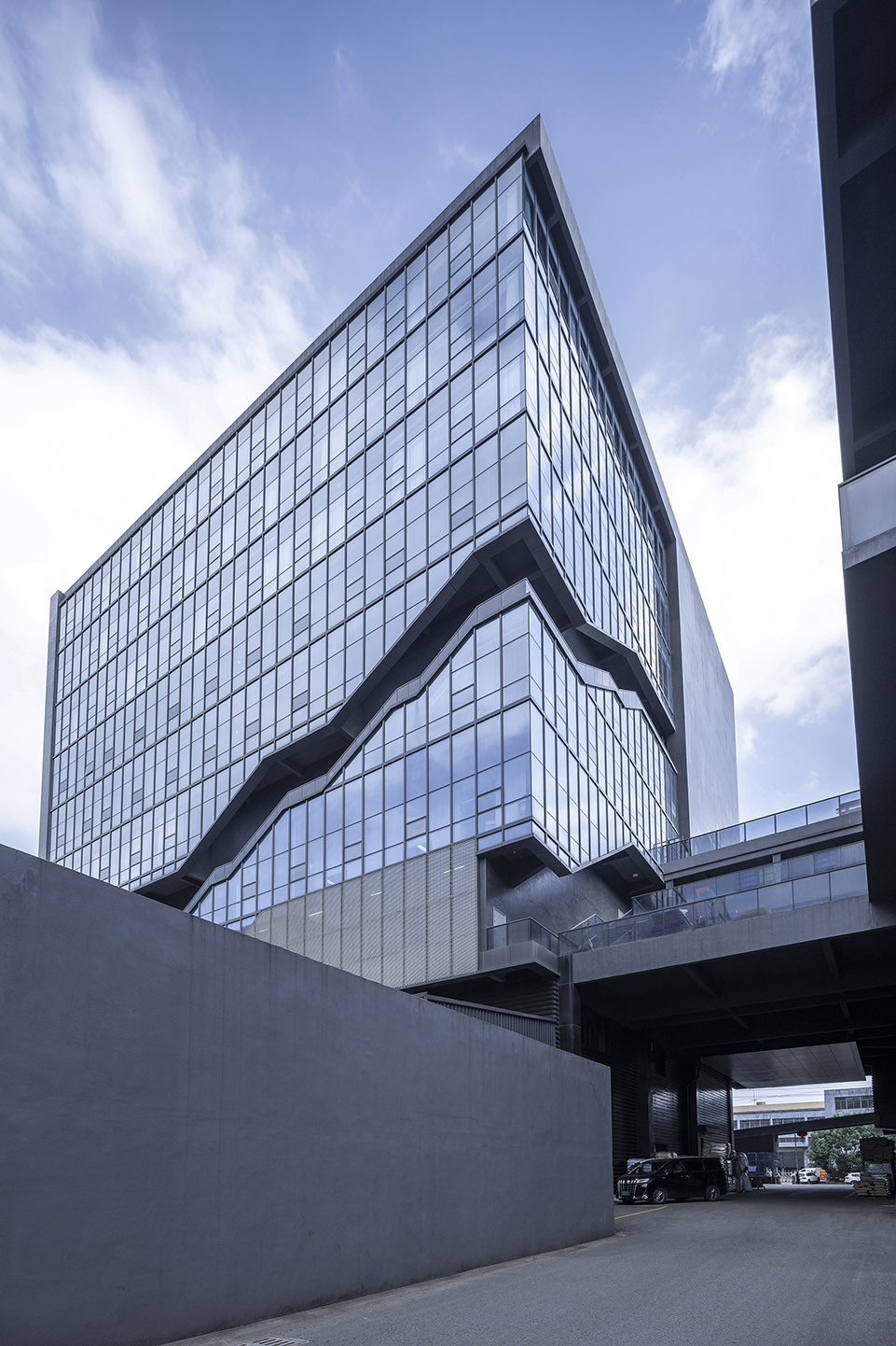 Jufeng Headquarters by hyperSity architects - 谷德设计网