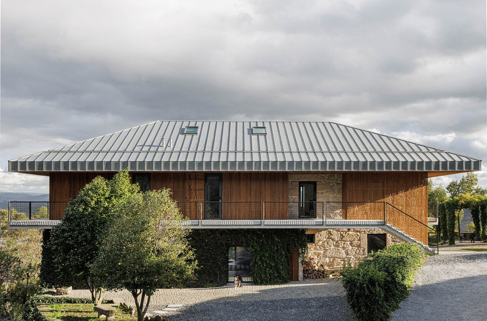 The Vagar – Country House by David Bilo + Filipe Pina - 谷德设计网