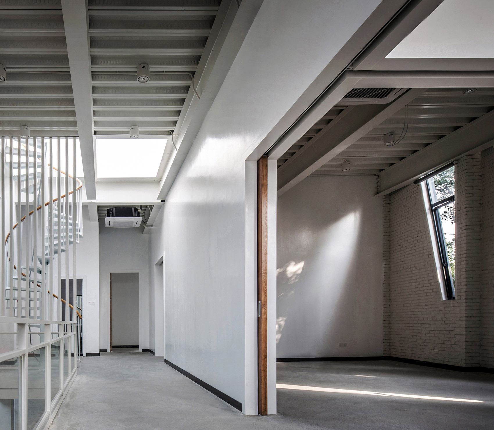 Guangzhou North Island Creative Park Management Center by Mutual ...