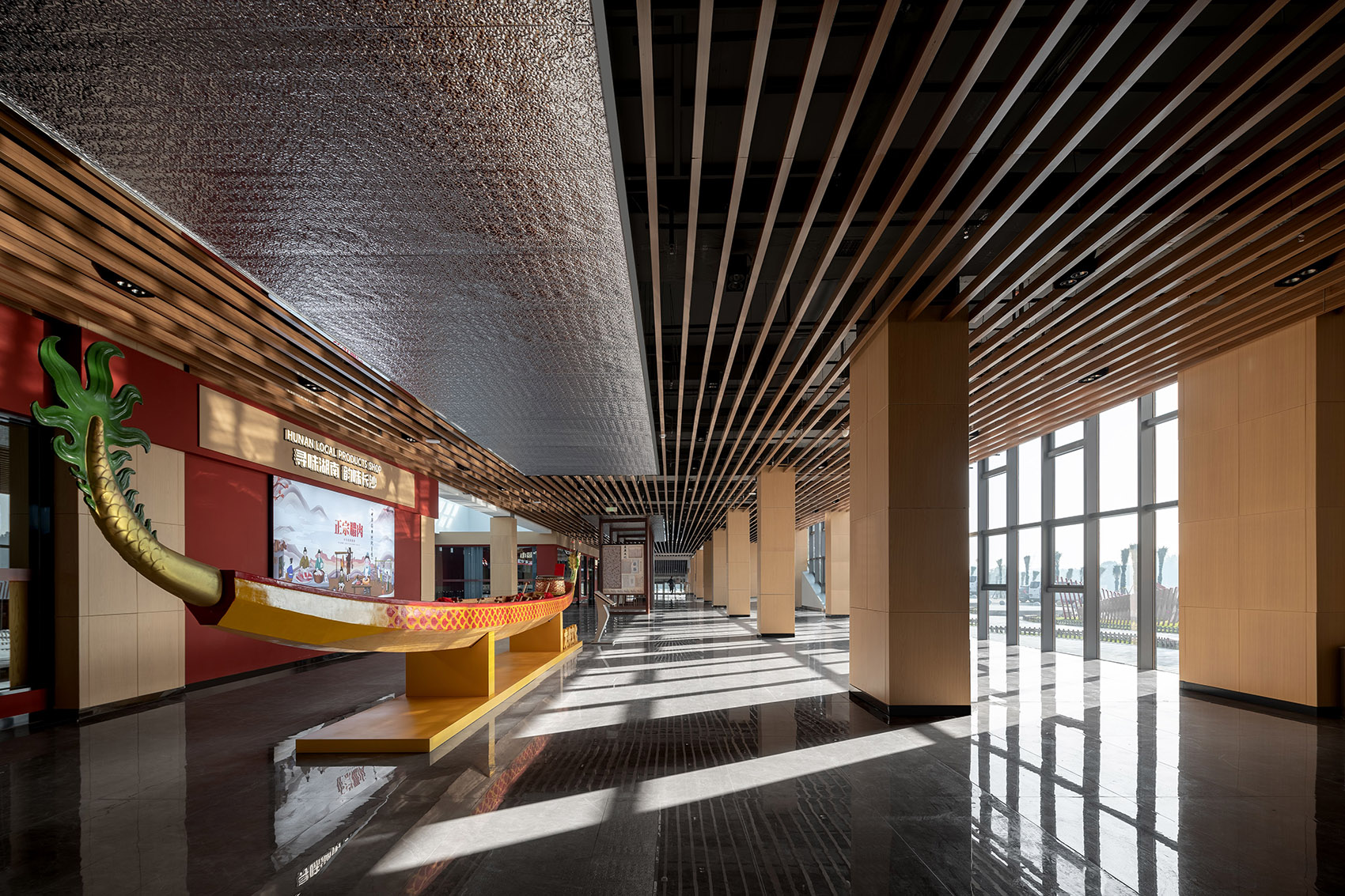 Miluo Highway Service Center, China by Hunan Provincial Communications ...