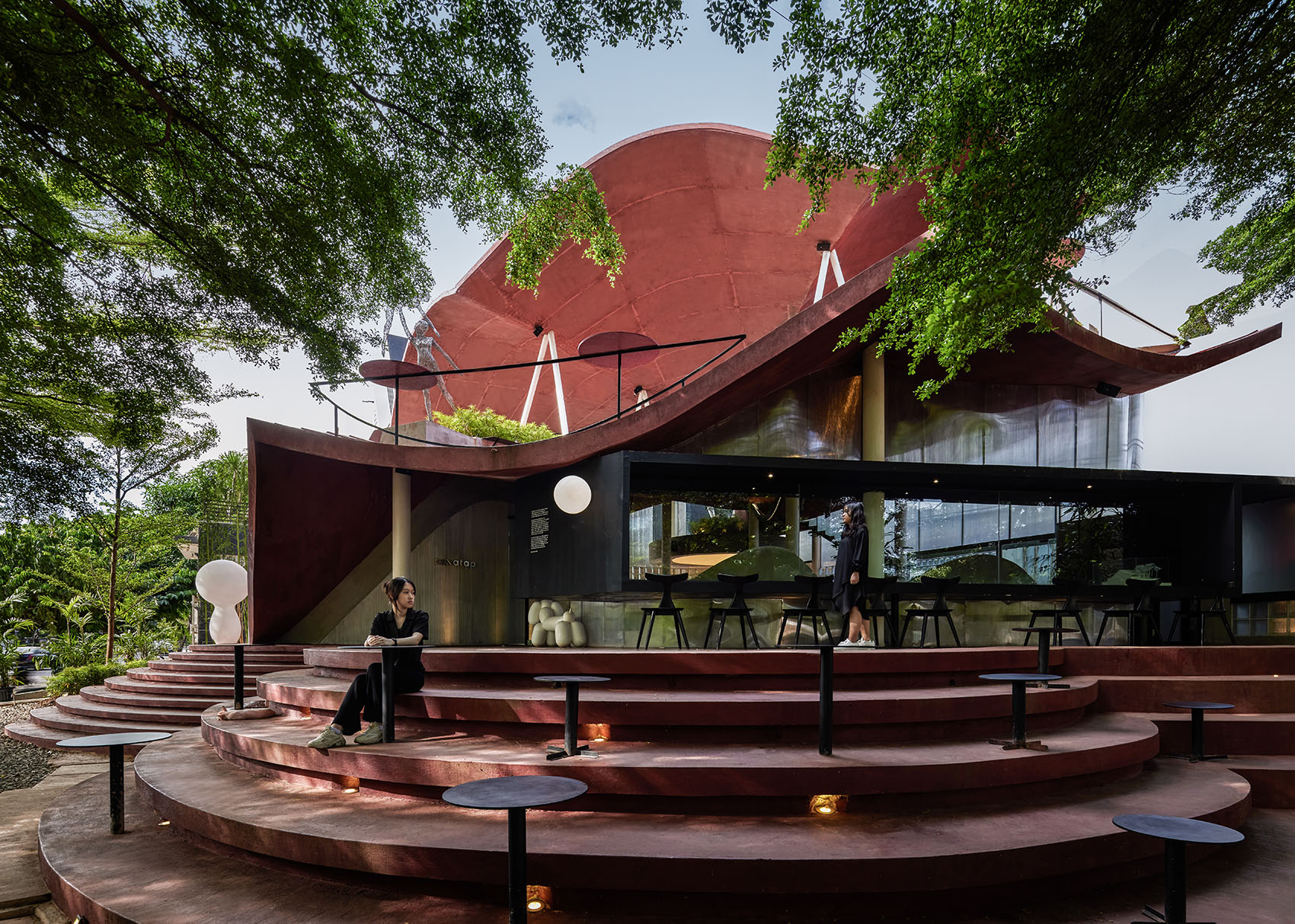 Tanatap Canopy Garden by RAD+ar - 谷德设计网
