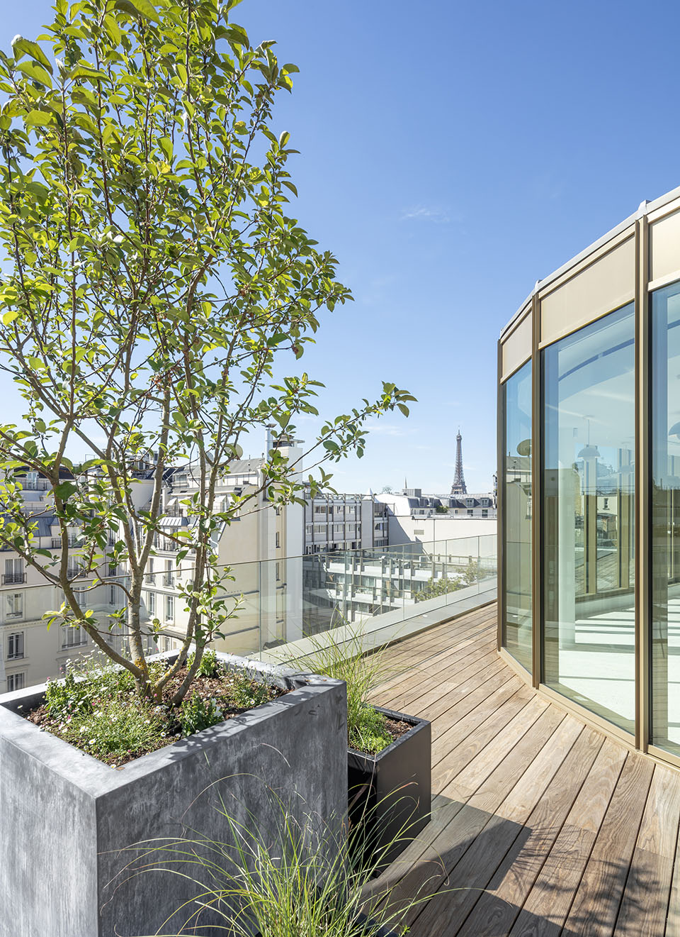 ULTEAM by Arte Charpentier - 谷德设计网