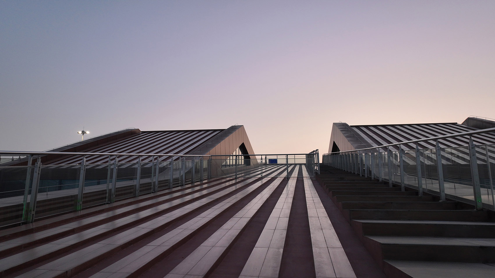 Miluo Highway Service Center, China by Hunan Provincial Communications ...