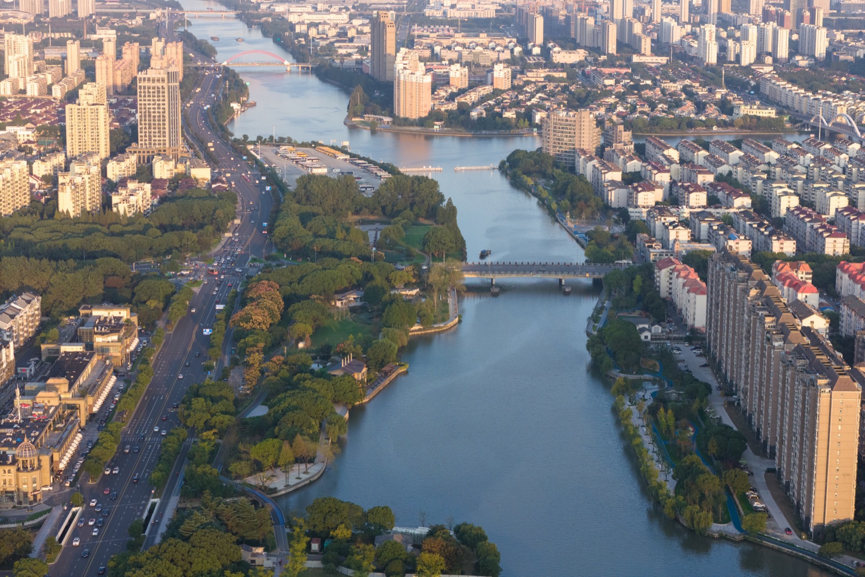 Kunshan Riverside Park by Beijing BLDJ Landscape Architecture Institute ...