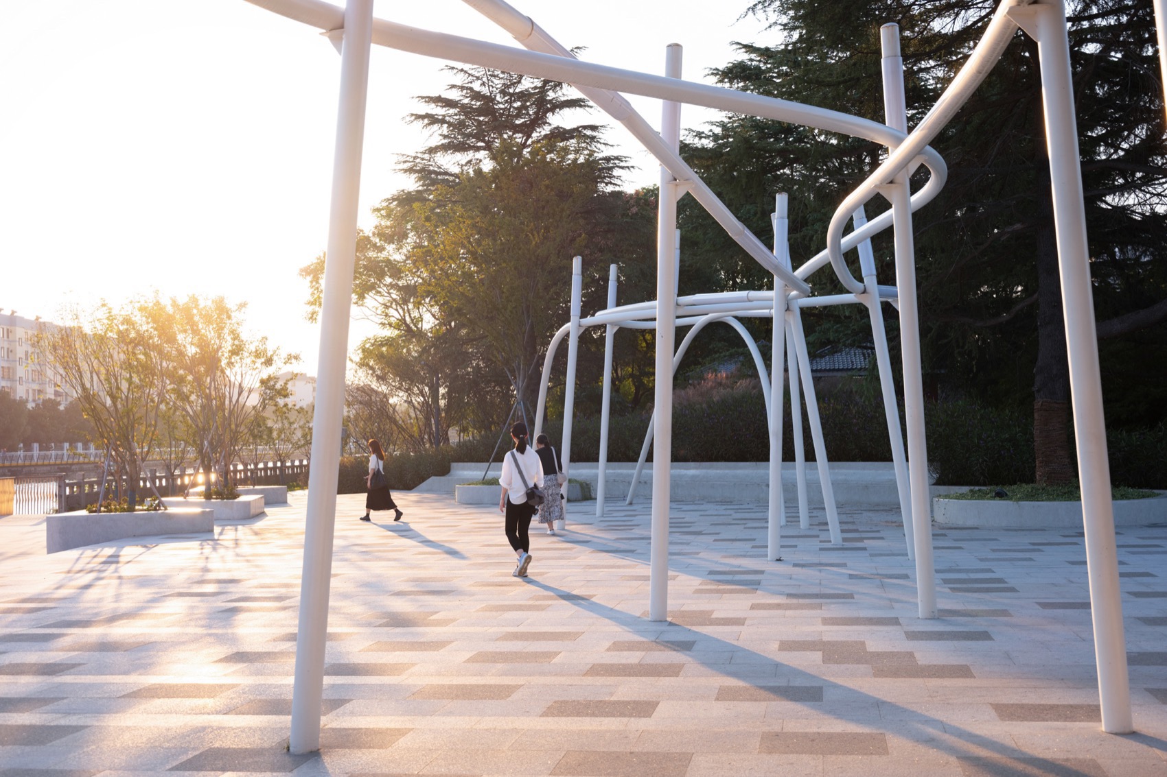 Kunshan Riverside Park by Beijing BLDJ Landscape Architecture Institute ...