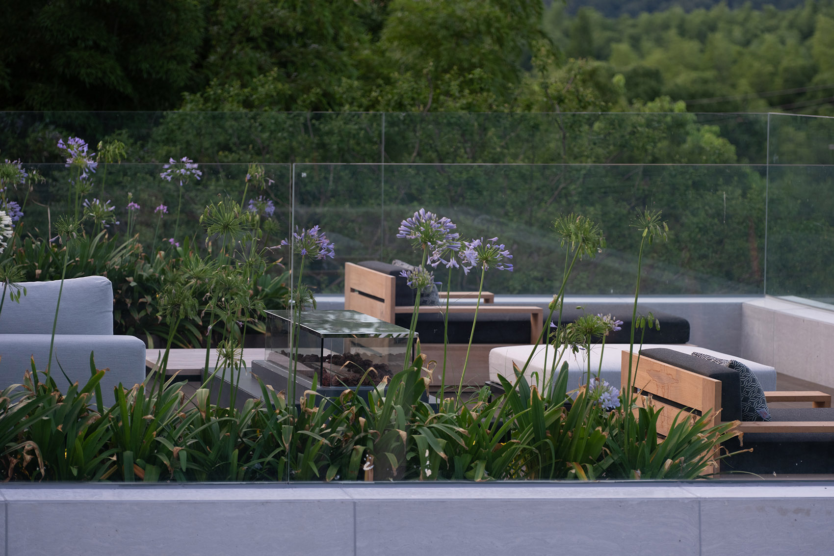 FU VALLEY – Yinshi Resort Hotel by Tianmu Lake, China by Nanjing Jinshi ...