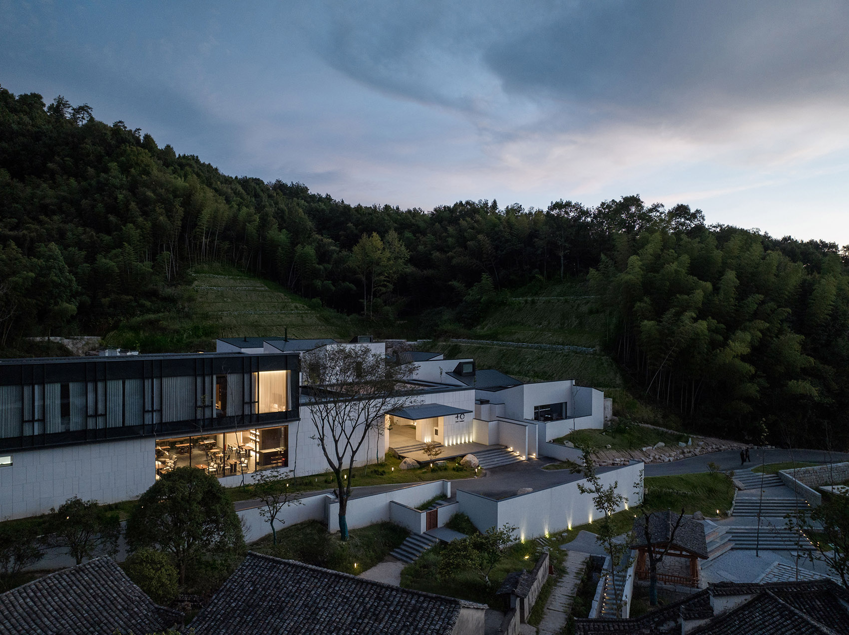 Ten Yards Hotel by City-Town Architects - 谷德设计网