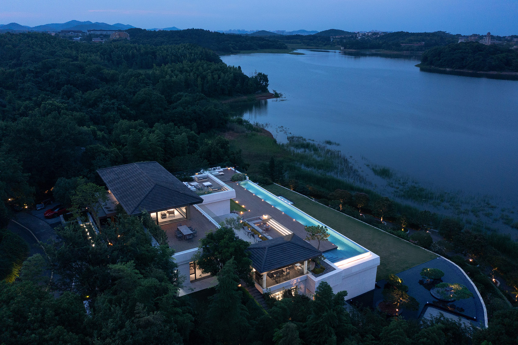 FU VALLEY – Yinshi Resort Hotel by Tianmu Lake, China by Nanjing Jinshi ...