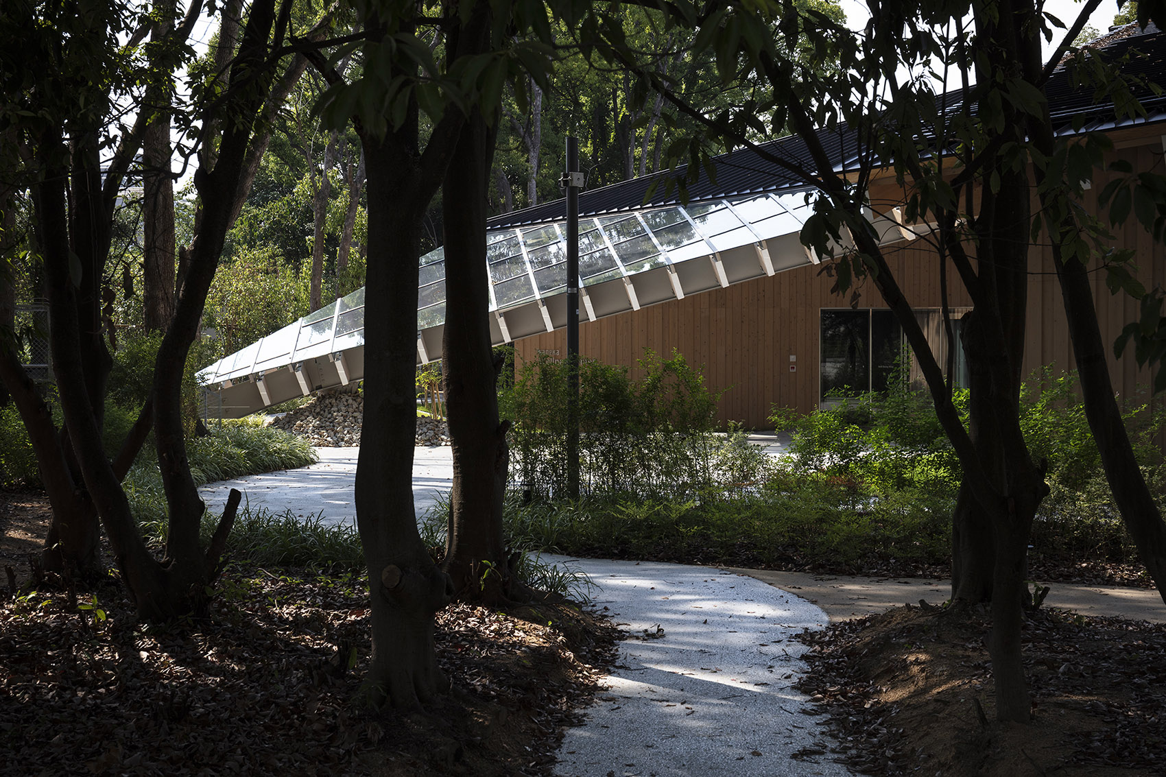 KANEKA Wellness Center by Kengo Kuma and Associates - 谷德设计网