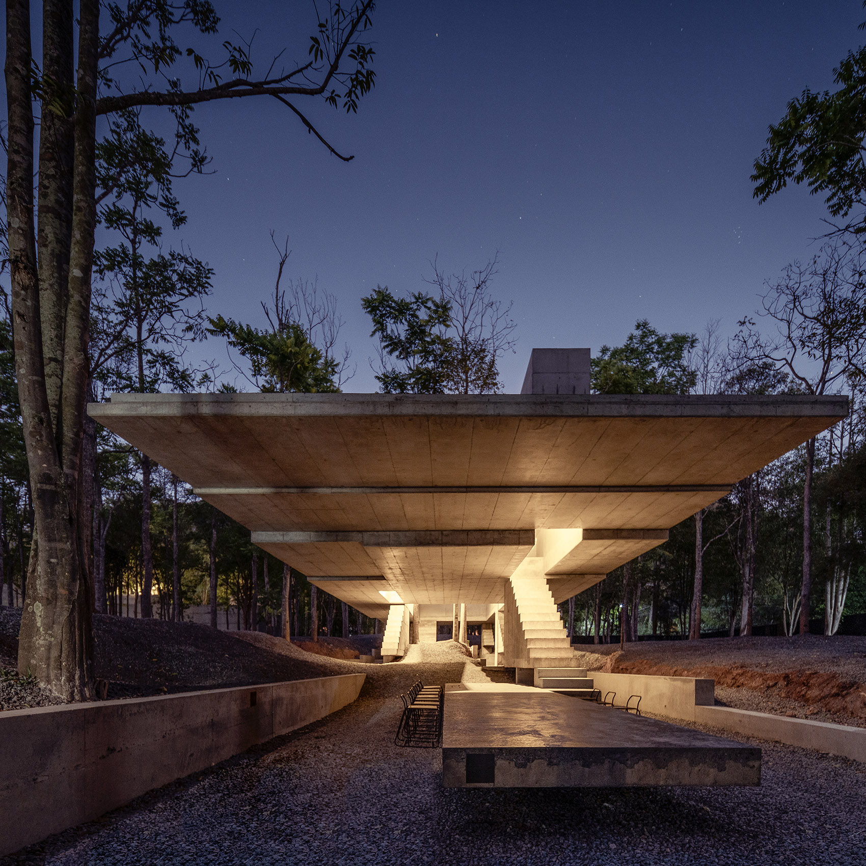 Yellow-Mini Café by JOYS Architects - 谷德设计网