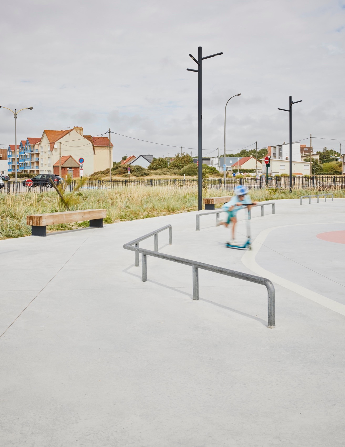 Stella Plage Skate Park by Espace Libre - 谷德设计网