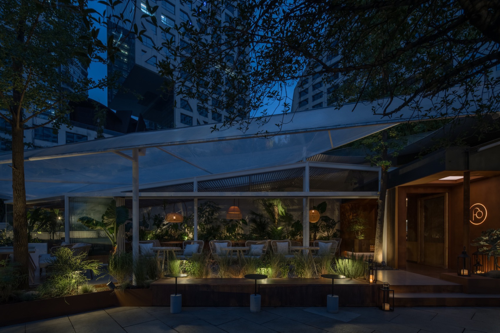 FOOOO Restaurant by Alba Design - 谷德设计网