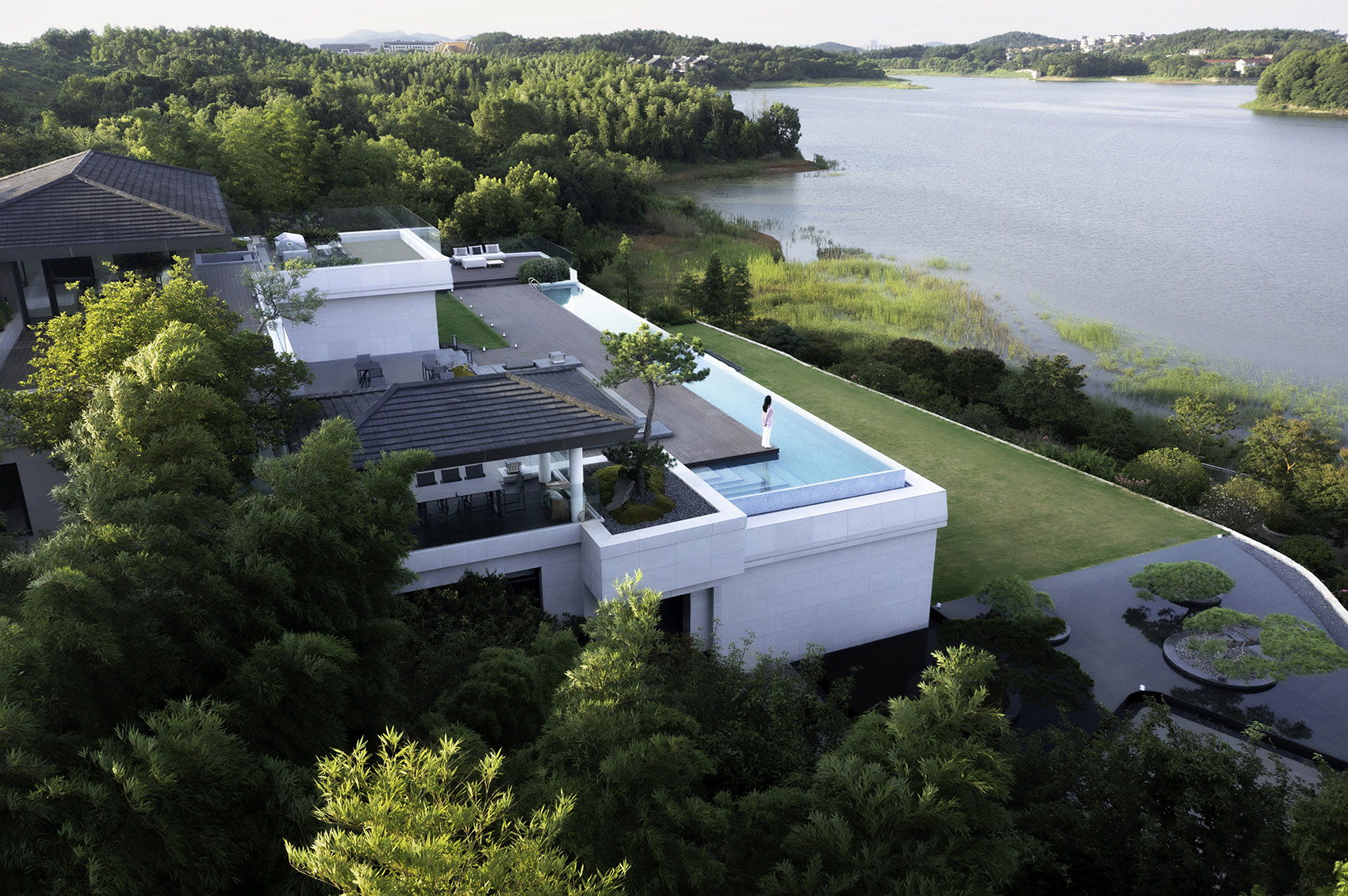 FU VALLEY – Yinshi Resort Hotel by Tianmu Lake, China by Nanjing Jinshi ...