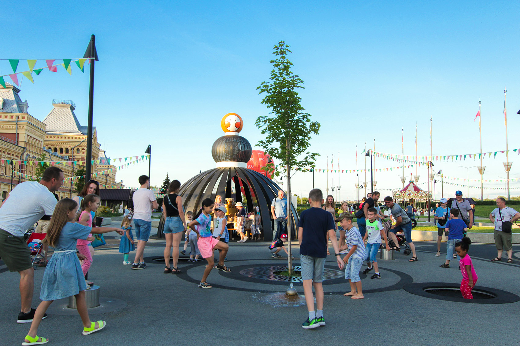 Fairground by Megabudka Architecture Bureau - 谷德设计网