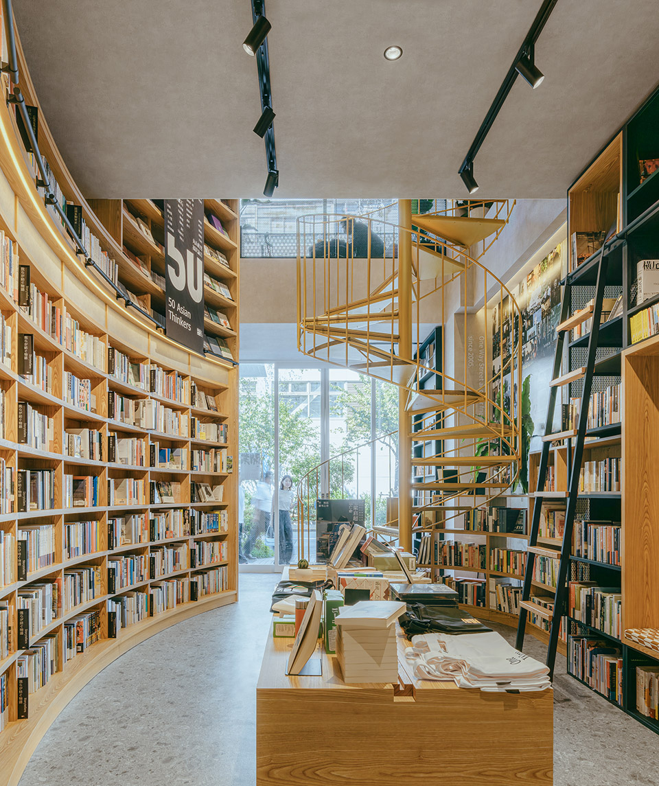 One Way Street Tokyo by BUZZ Architects - 谷德设计网