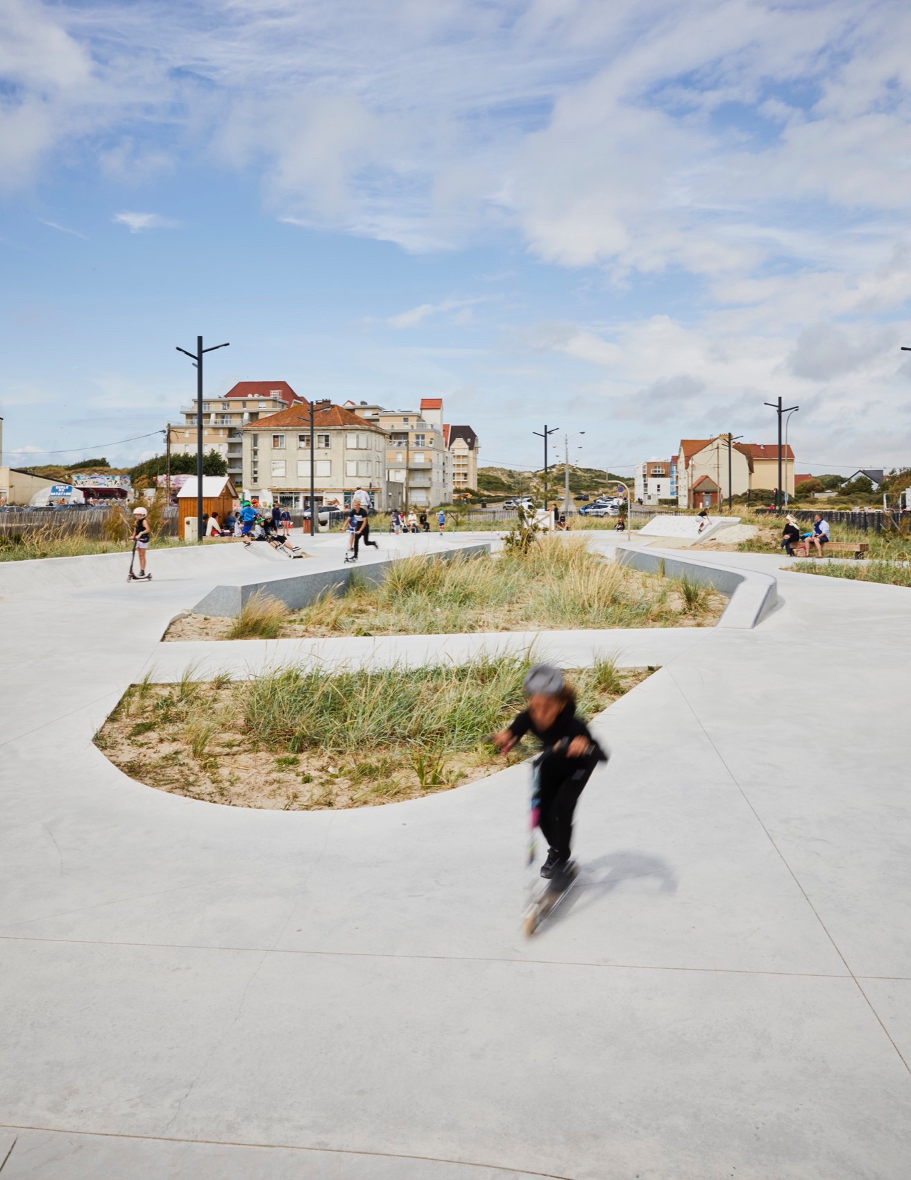 Stella Plage Skate Park by Espace Libre - 谷德设计网