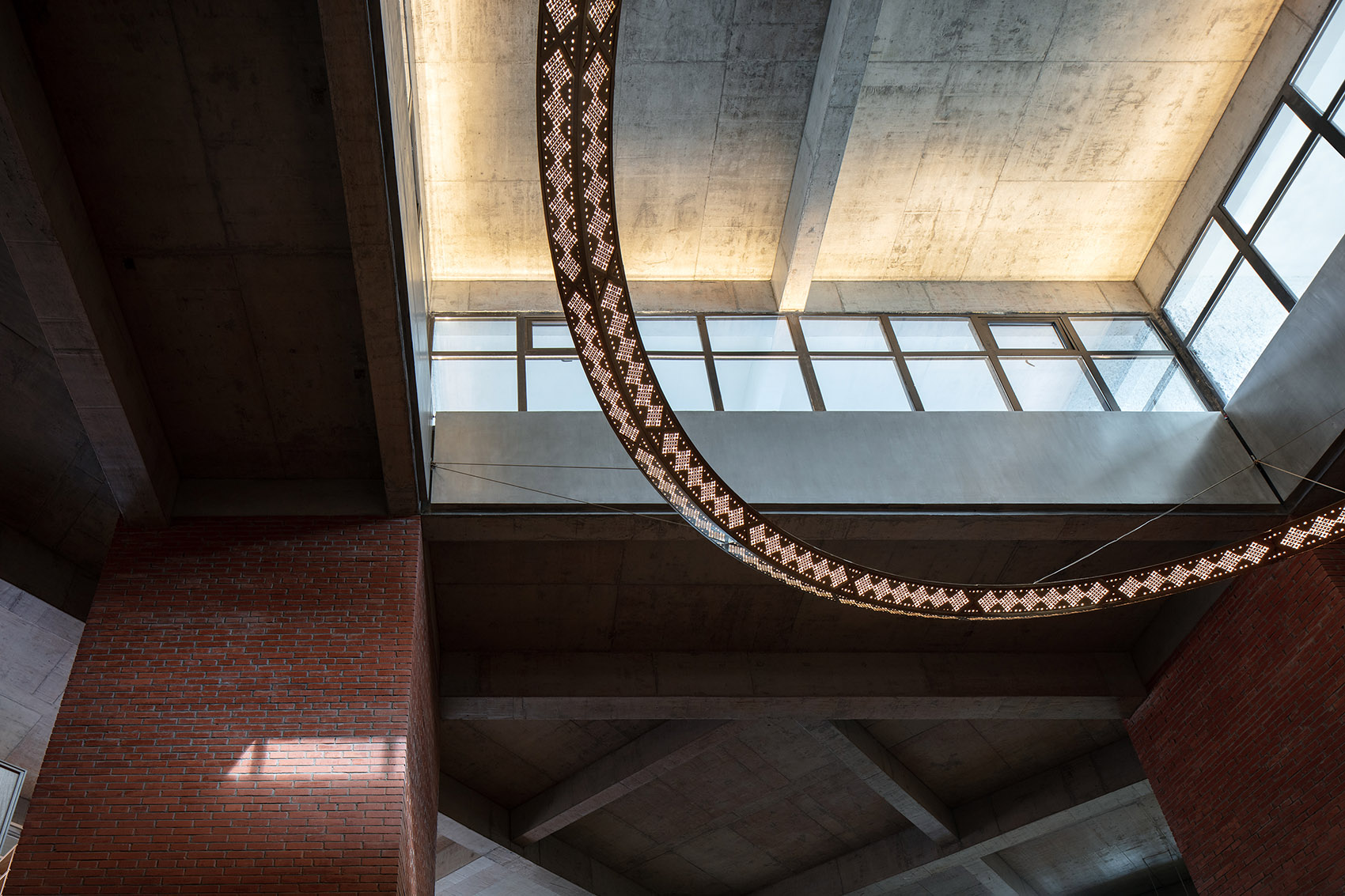 Deba Library by Rong Zhaohui Studio, ZRADI - 谷德设计网