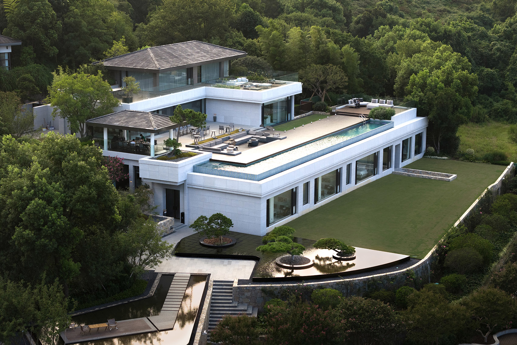 FU VALLEY – Yinshi Resort Hotel by Tianmu Lake, China by Nanjing Jinshi ...