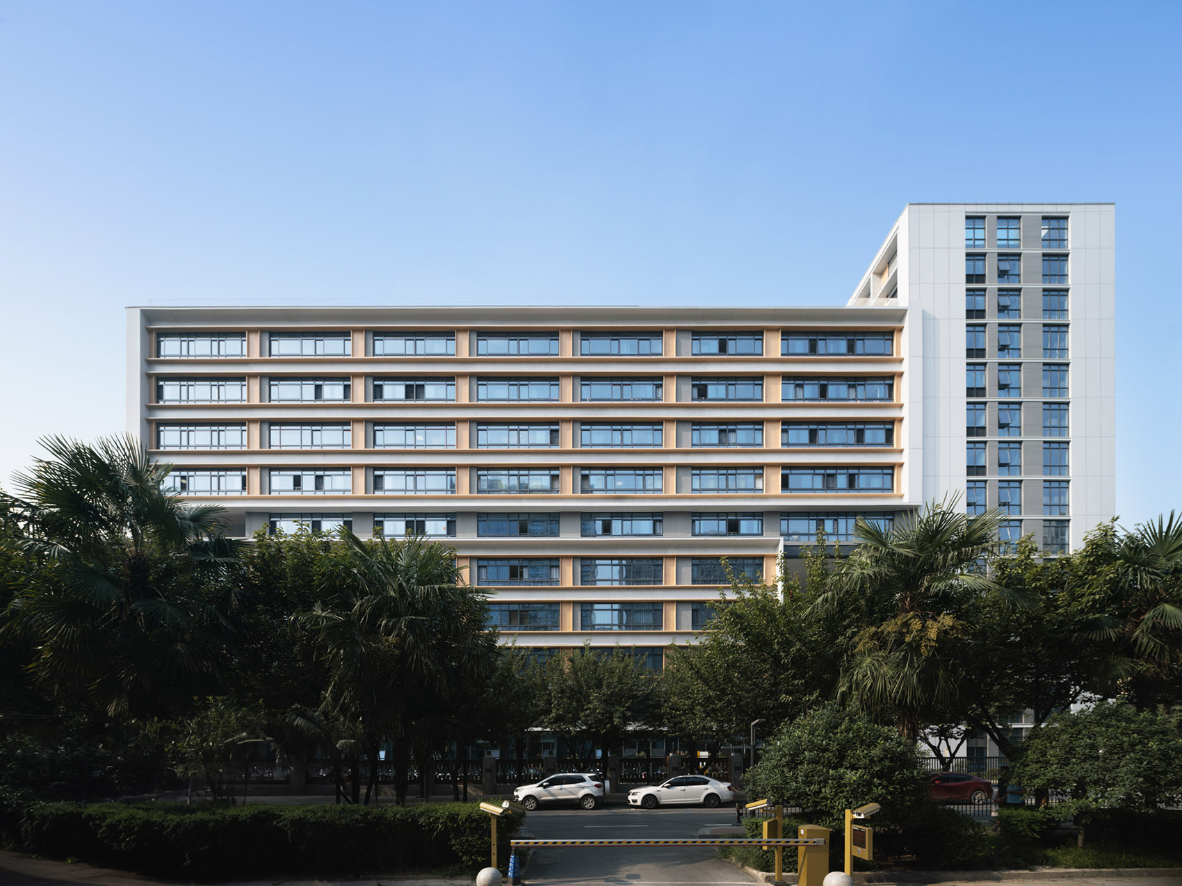 Xi’an Gaoxin No.1 High School (Senior high School) Expansion and Social ...