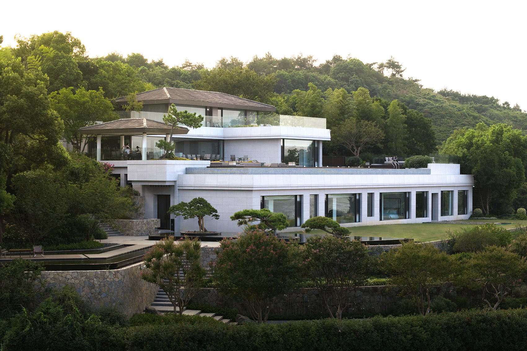FU VALLEY – Yinshi Resort Hotel by Tianmu Lake, China by Nanjing Jinshi ...