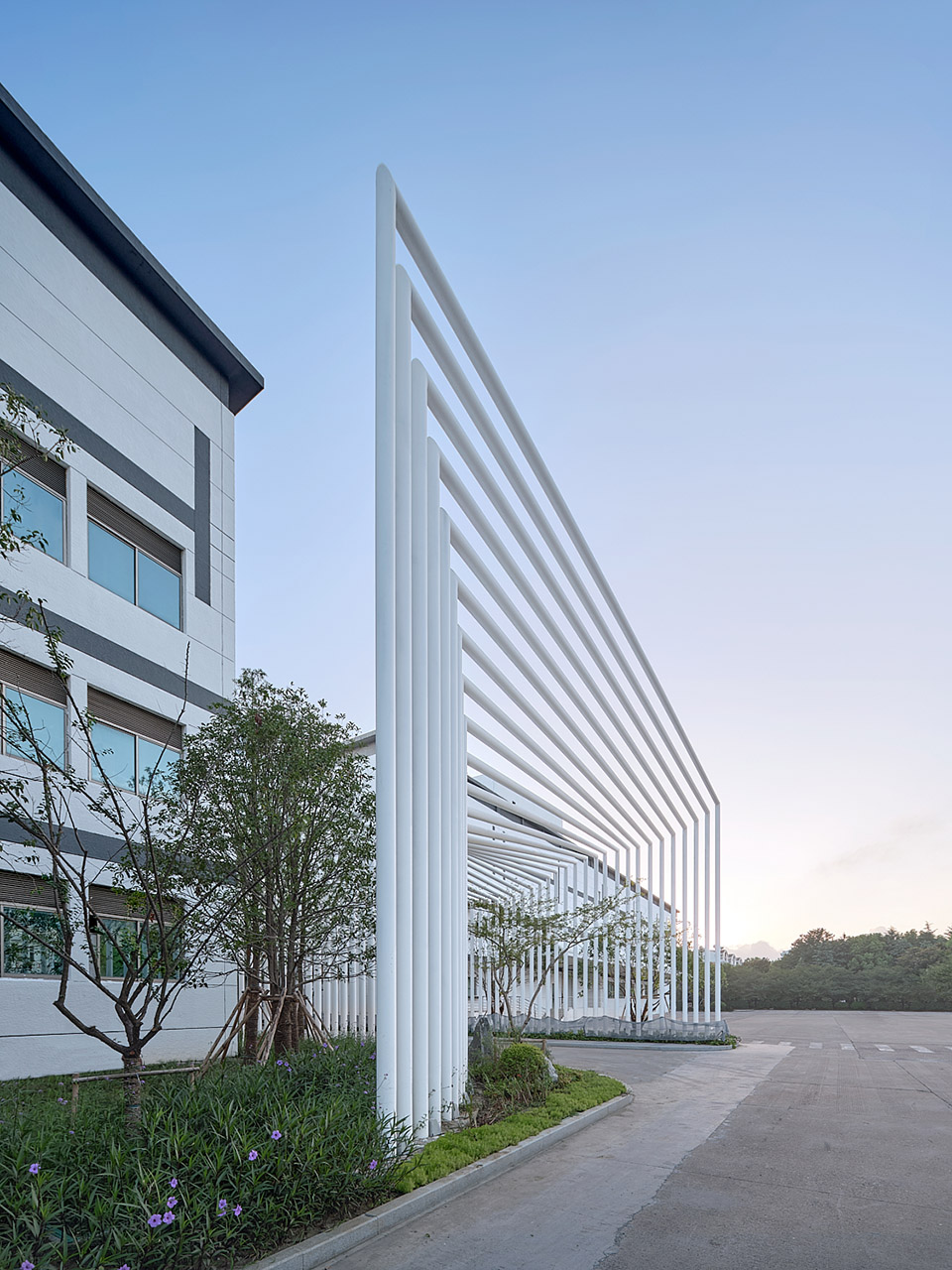 Renovation of Suzhou Xinda Industrial Park by Oumoumou Studio, School ...